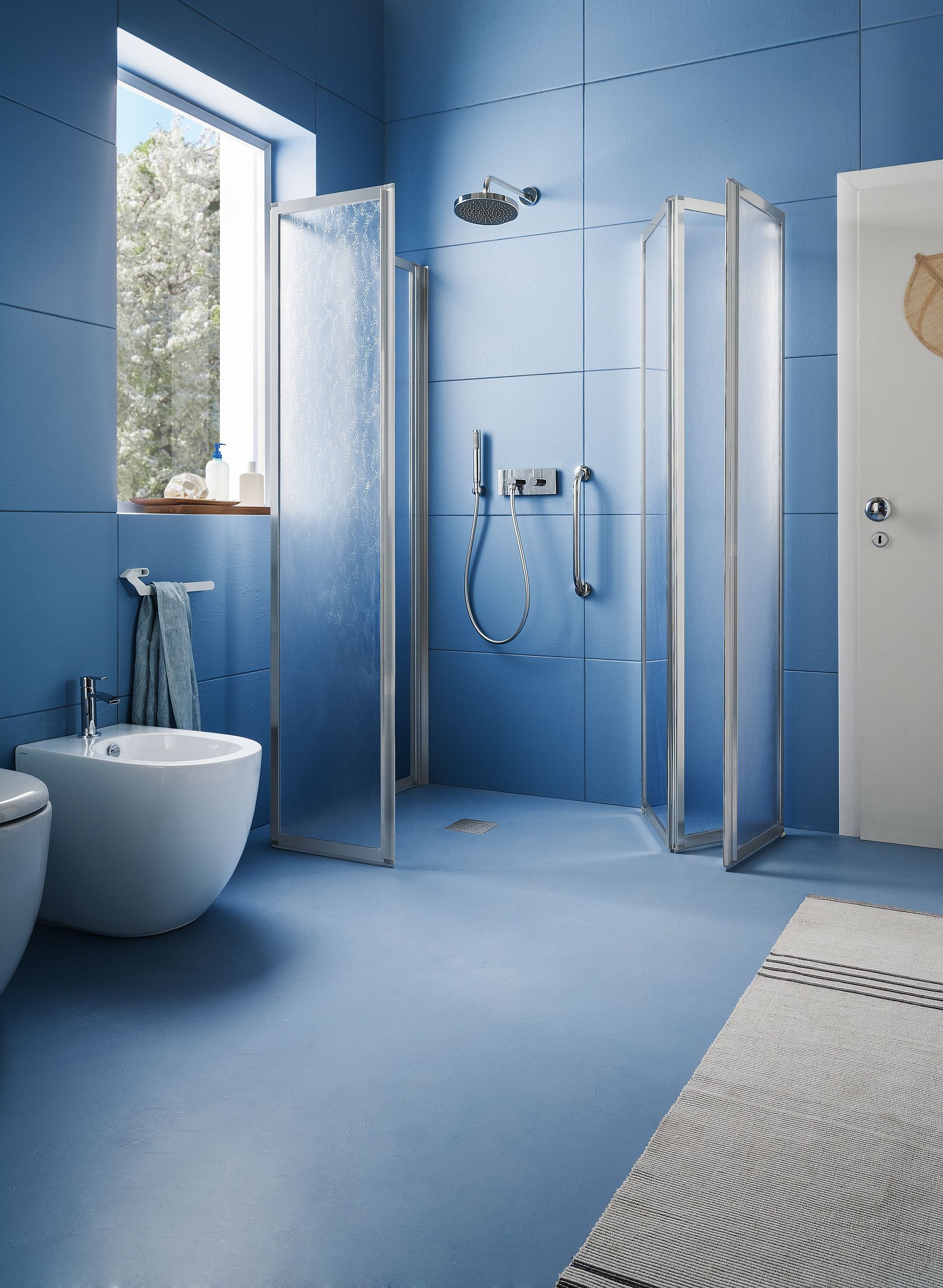 TIME Shower cabin with folding door By ARBLU
