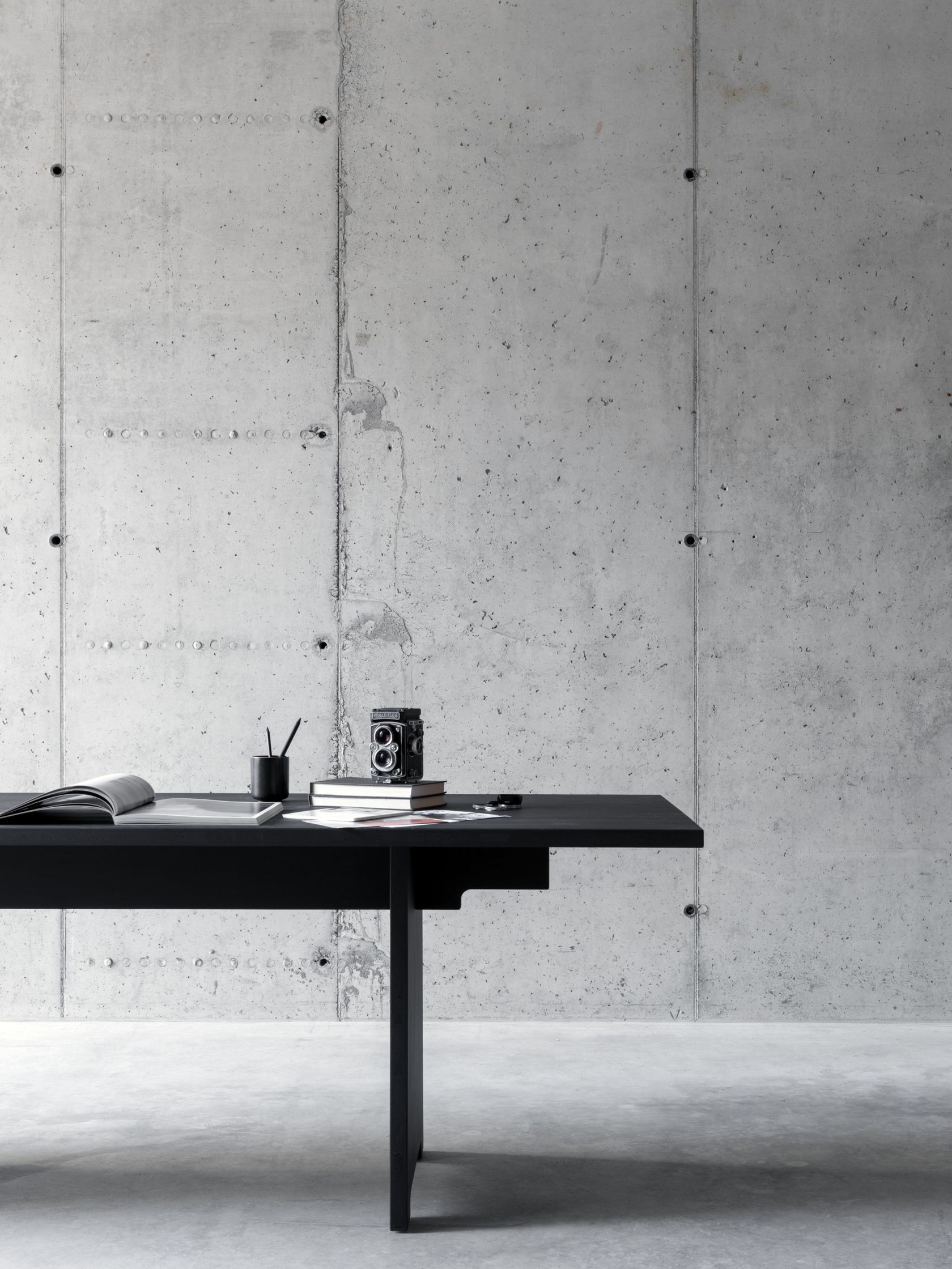 TINO Table By FIORONI | design Pasquini Tranfa architetti