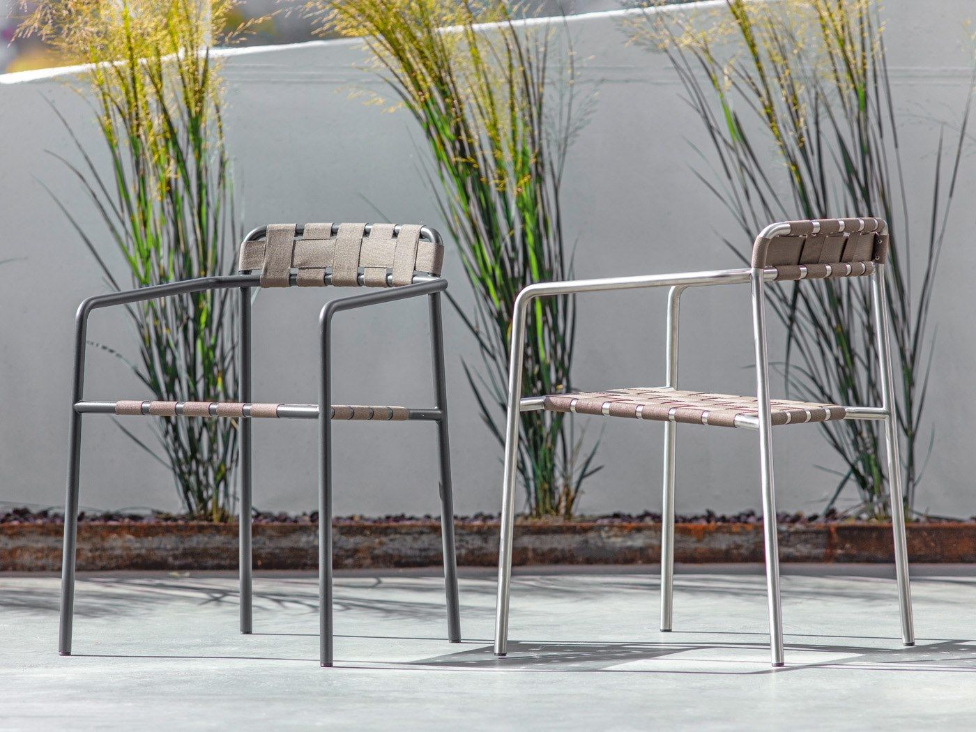 TONIC | Chair with armrests By Fischer Möbel design Mads Odgård
