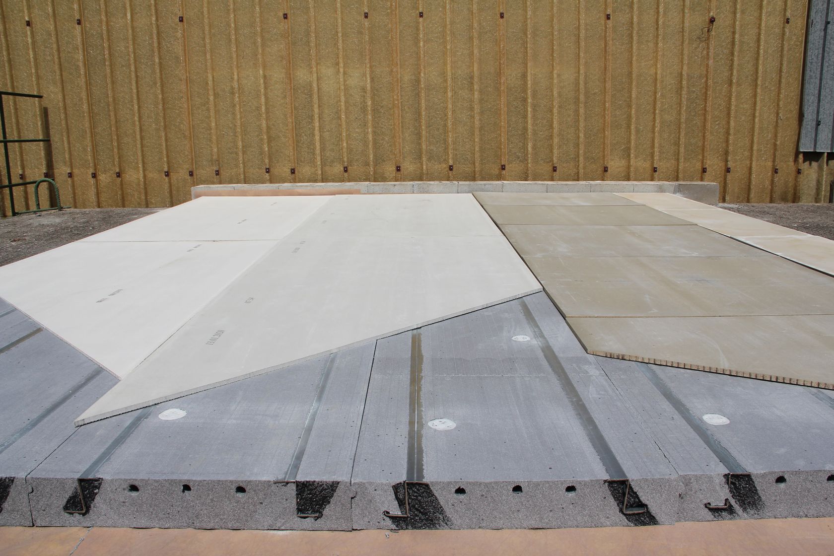 TOP THERMO FLOOR Dual waterproofing and thermal insulation system By ...