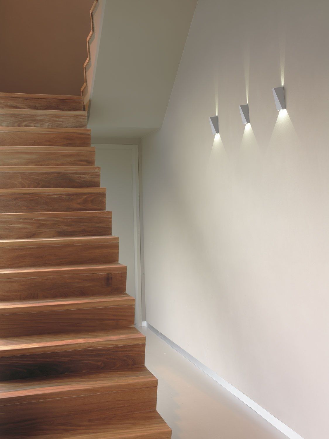 TOPIX wall light By Delta Light