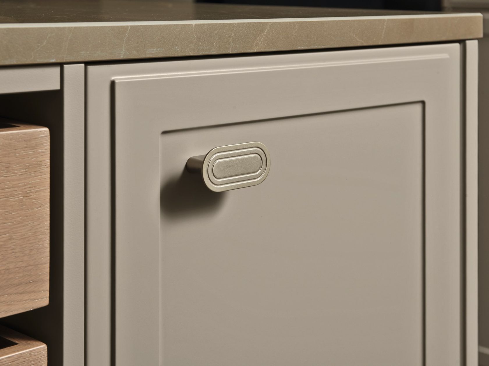 TORINO LACK LAVA kitchen By Nolte Küchen