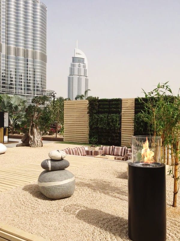 Caminetto da esterno freestanding TOTEM COMMERCE By Planika