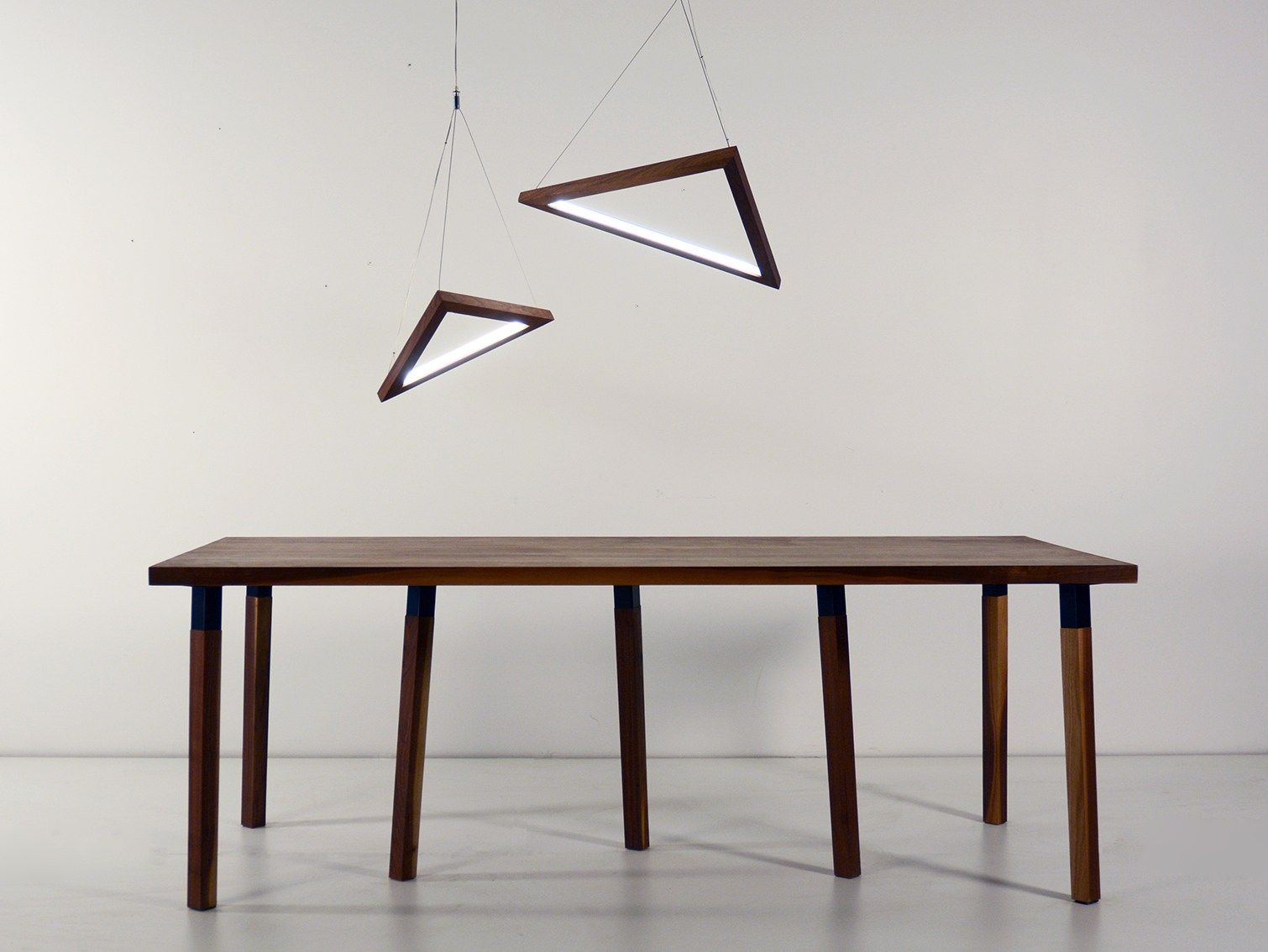 TRIANGLE | Pendant lamp Triangle Collection By hollis+morris