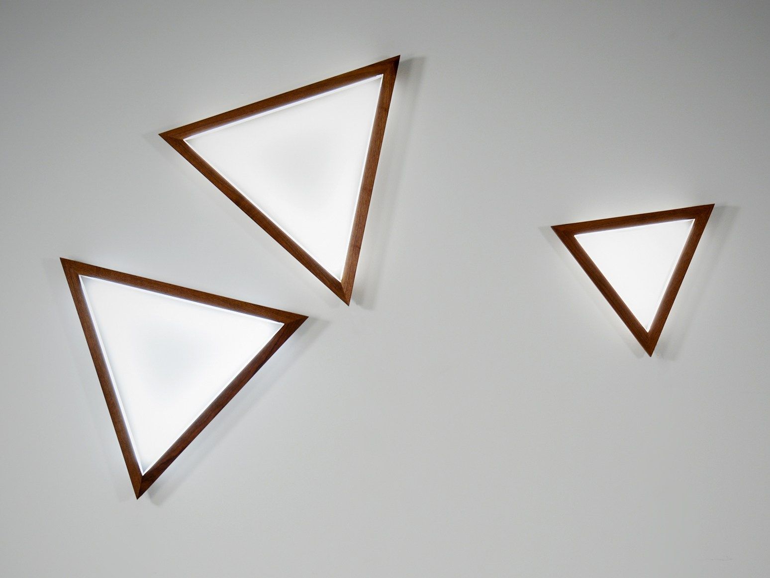 TRIANGLE | Wall light Triangle Collection By hollis+morris