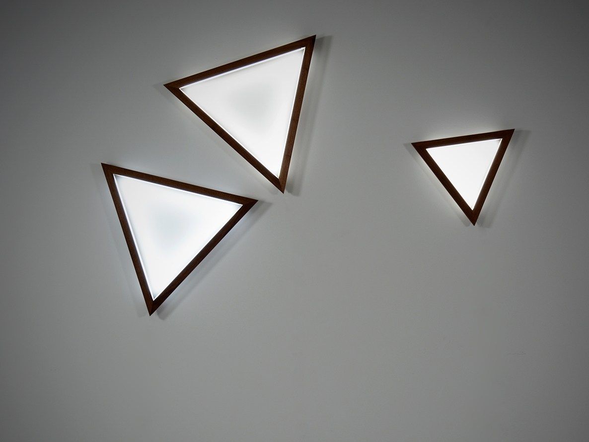 TRIANGLE | Wall light Triangle Collection By hollis+morris