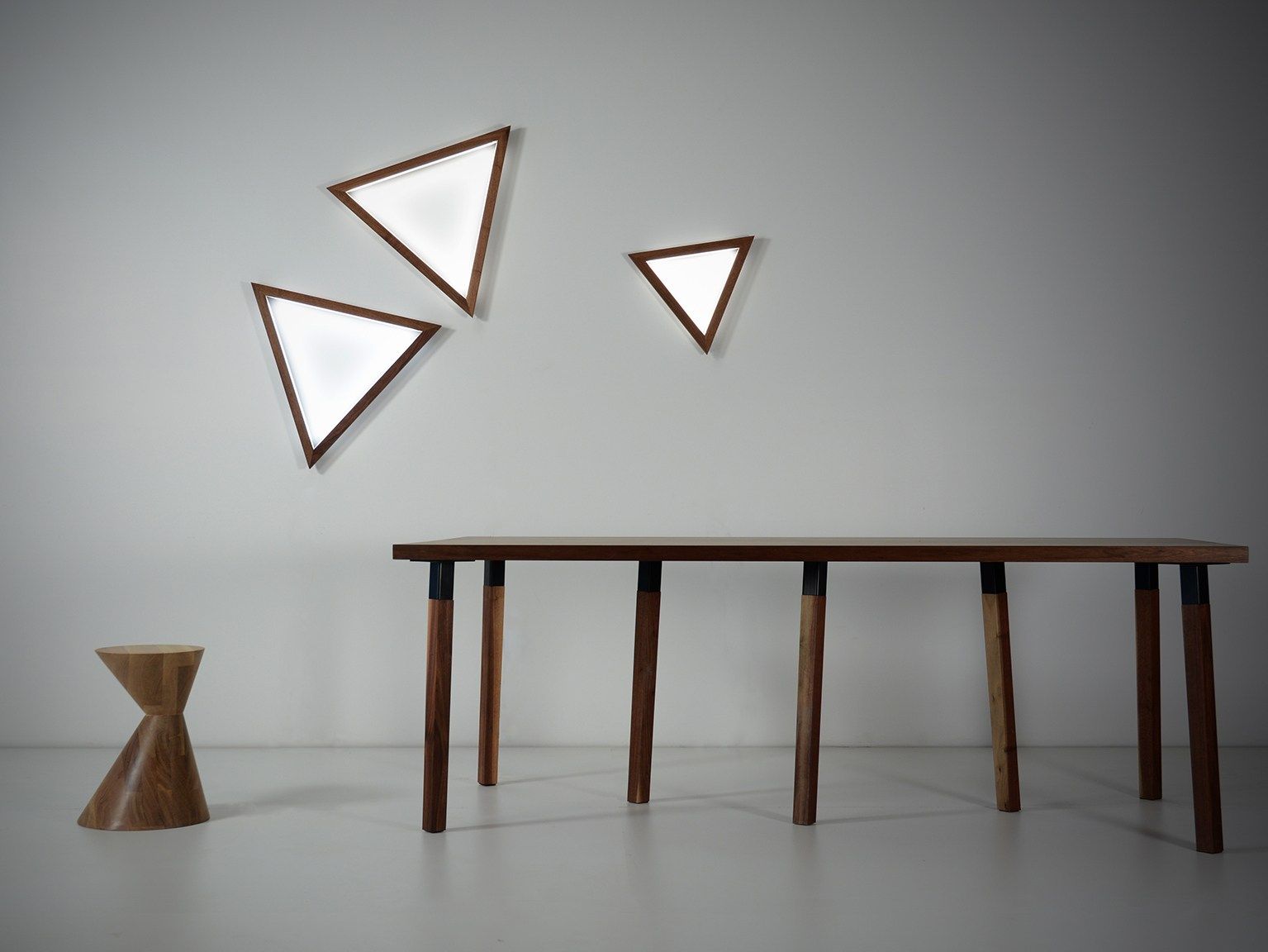 TRIANGLE | Wall light Triangle Collection By hollis+morris