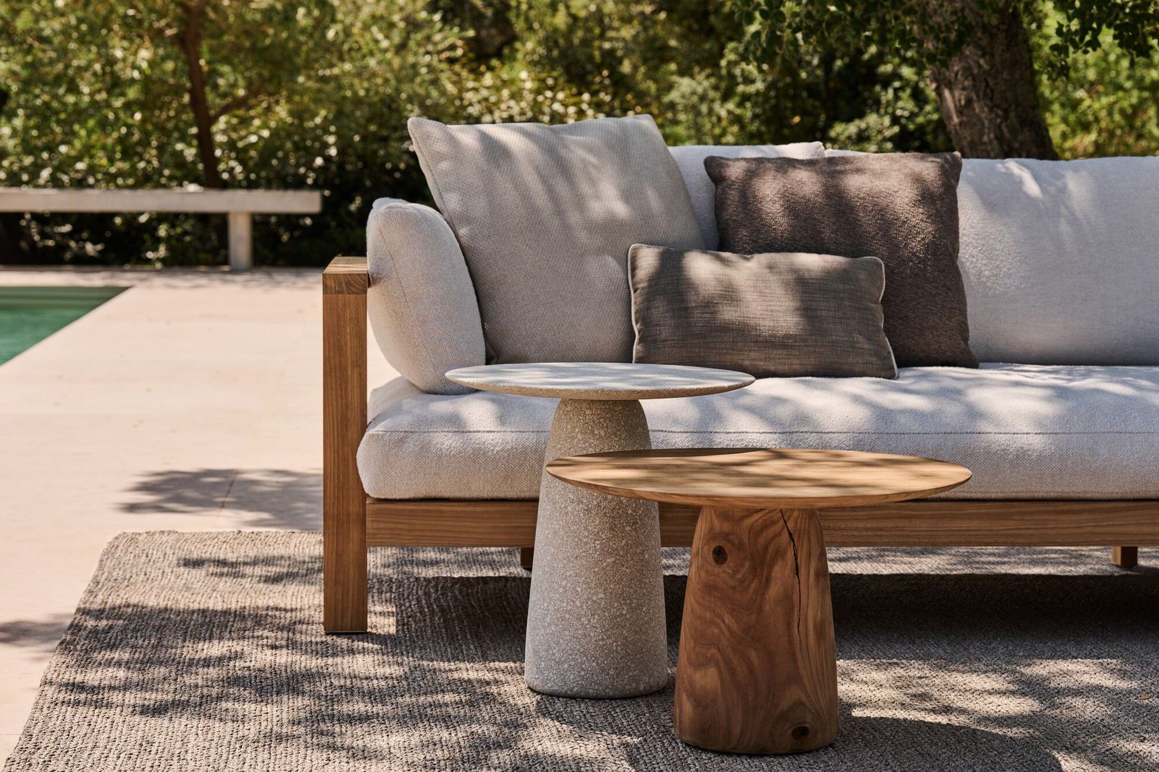 DUNES Round terrazzo garden side table By TRIBÙ