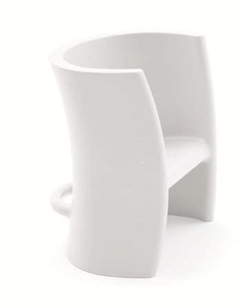 TRIOLI Polyethylene kids chair / rocking horse By Magis | design Eero ...