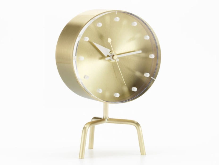 DESK CLOCKS Table-top brass clock By Vitra | design George Nelson