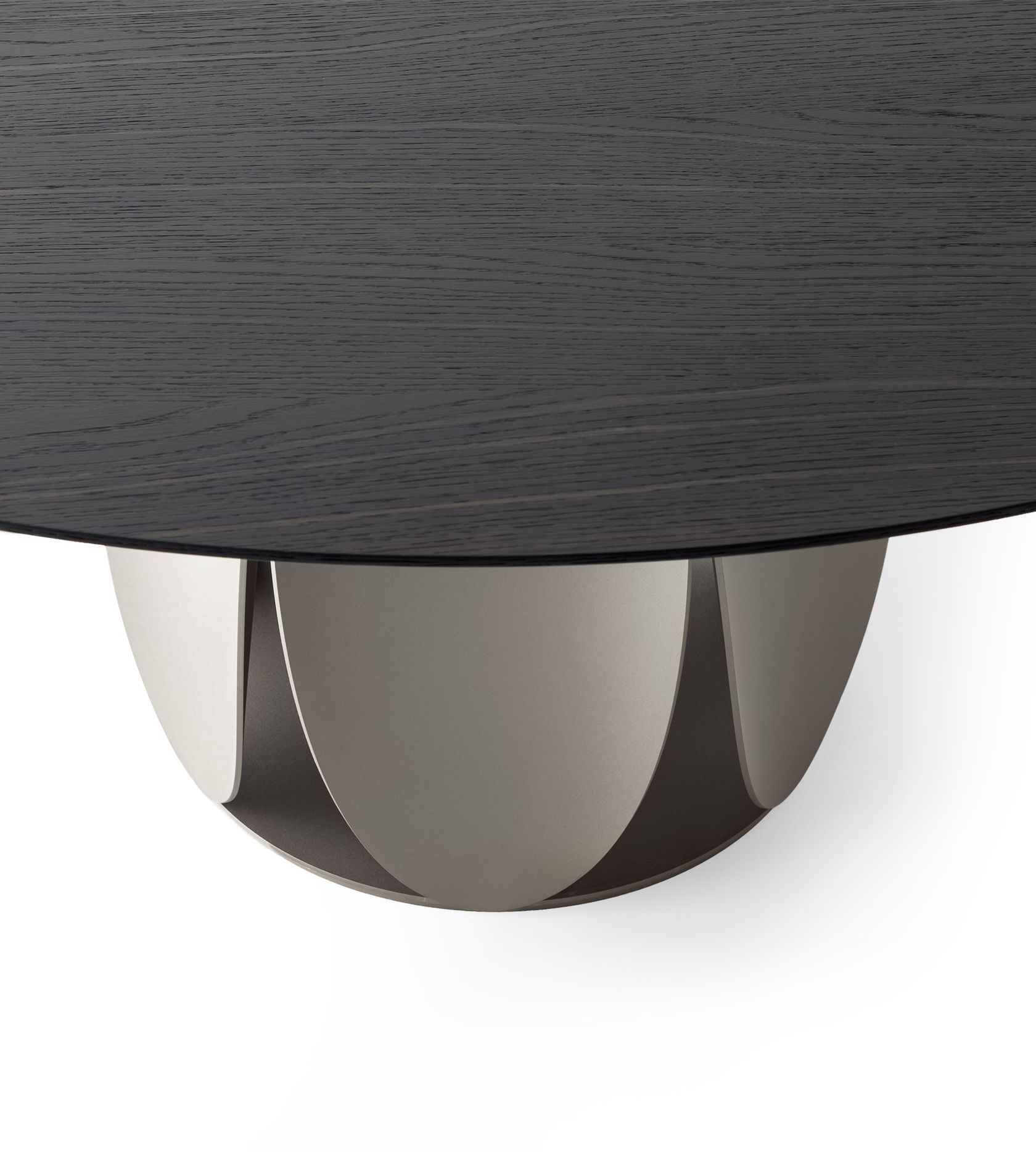 HAUTE COUTURE MDF dining table with metal base By Morica Design