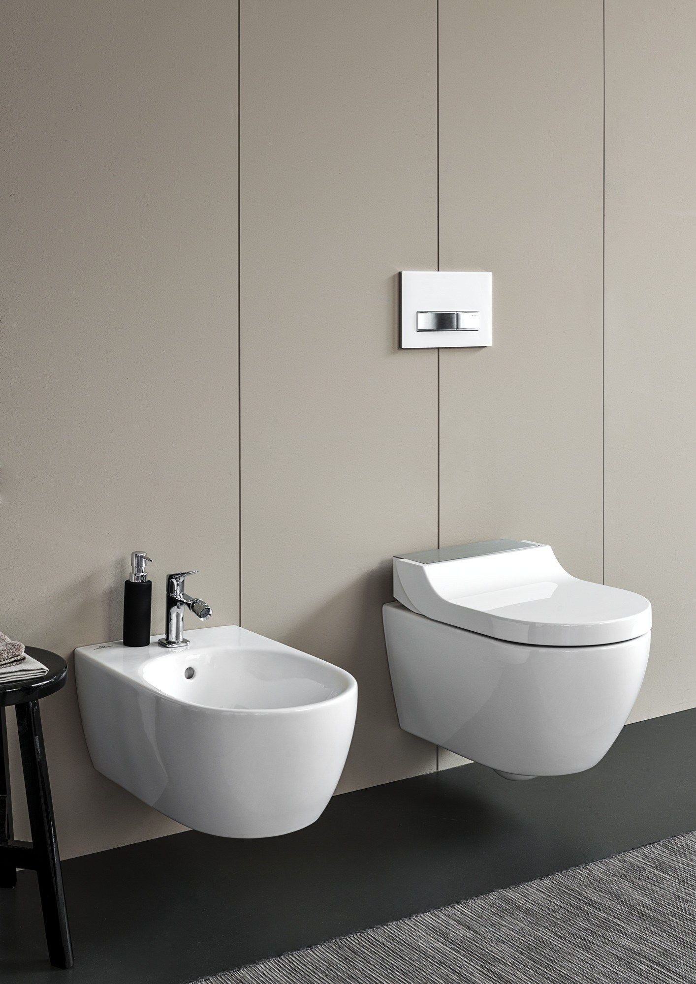 Toilet with bidet TUMA By Geberit Italia