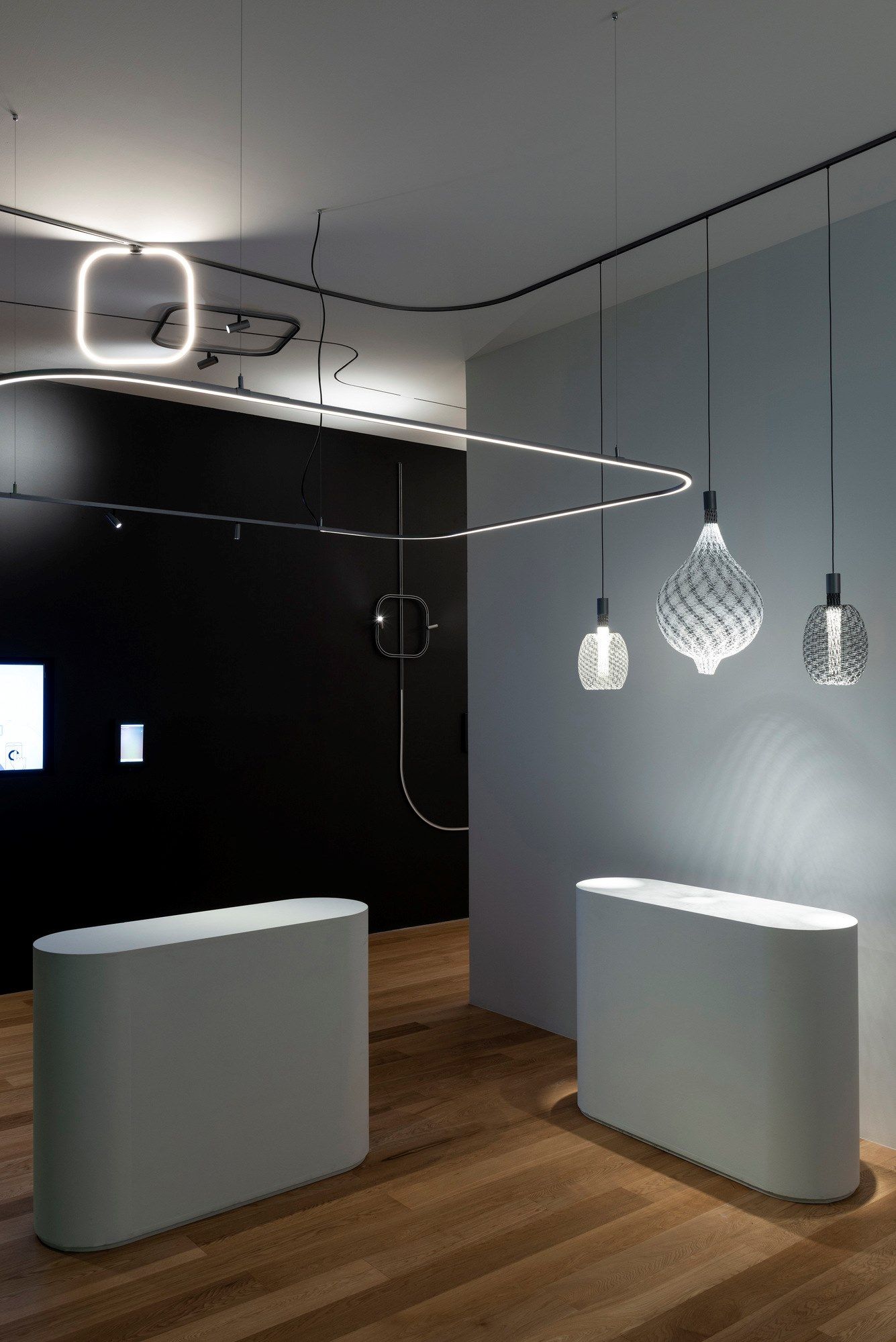 TURN AROUND Aluminium track-Light By Artemide | design Carlotta de ...