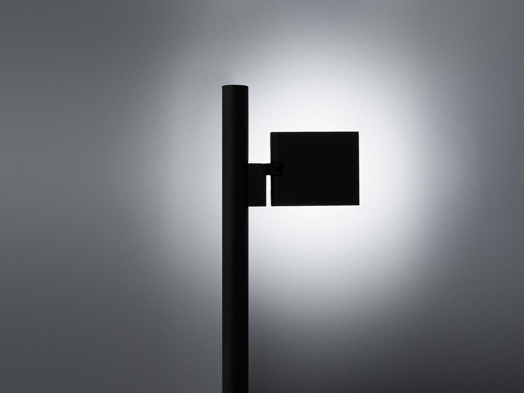 Garden lamp posts | Outdoor lighting | Archiproducts