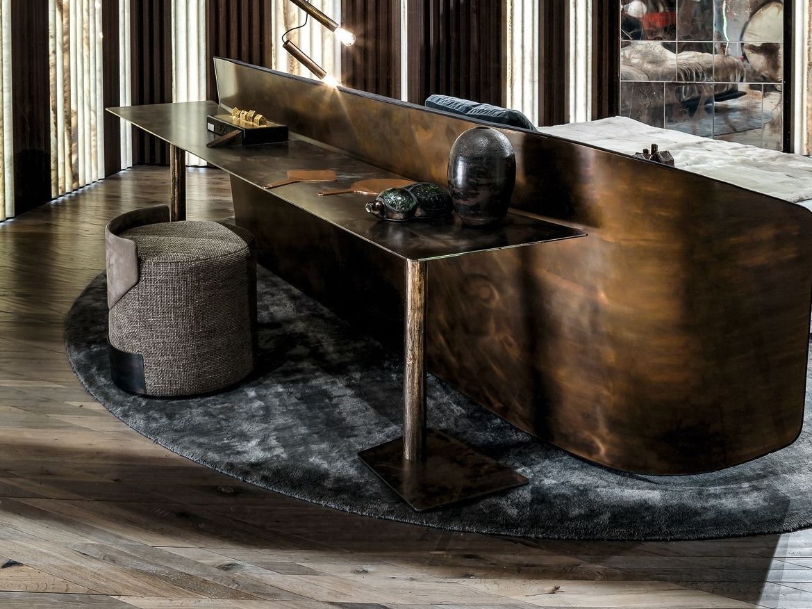 TWISTABLE NIGHT Metal console table By Henge | design Massimo Castagna