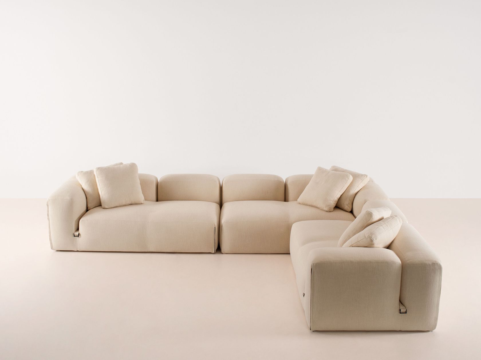 LE MURA XL Modular fabric sofa By Tacchini | design Mario Bellini