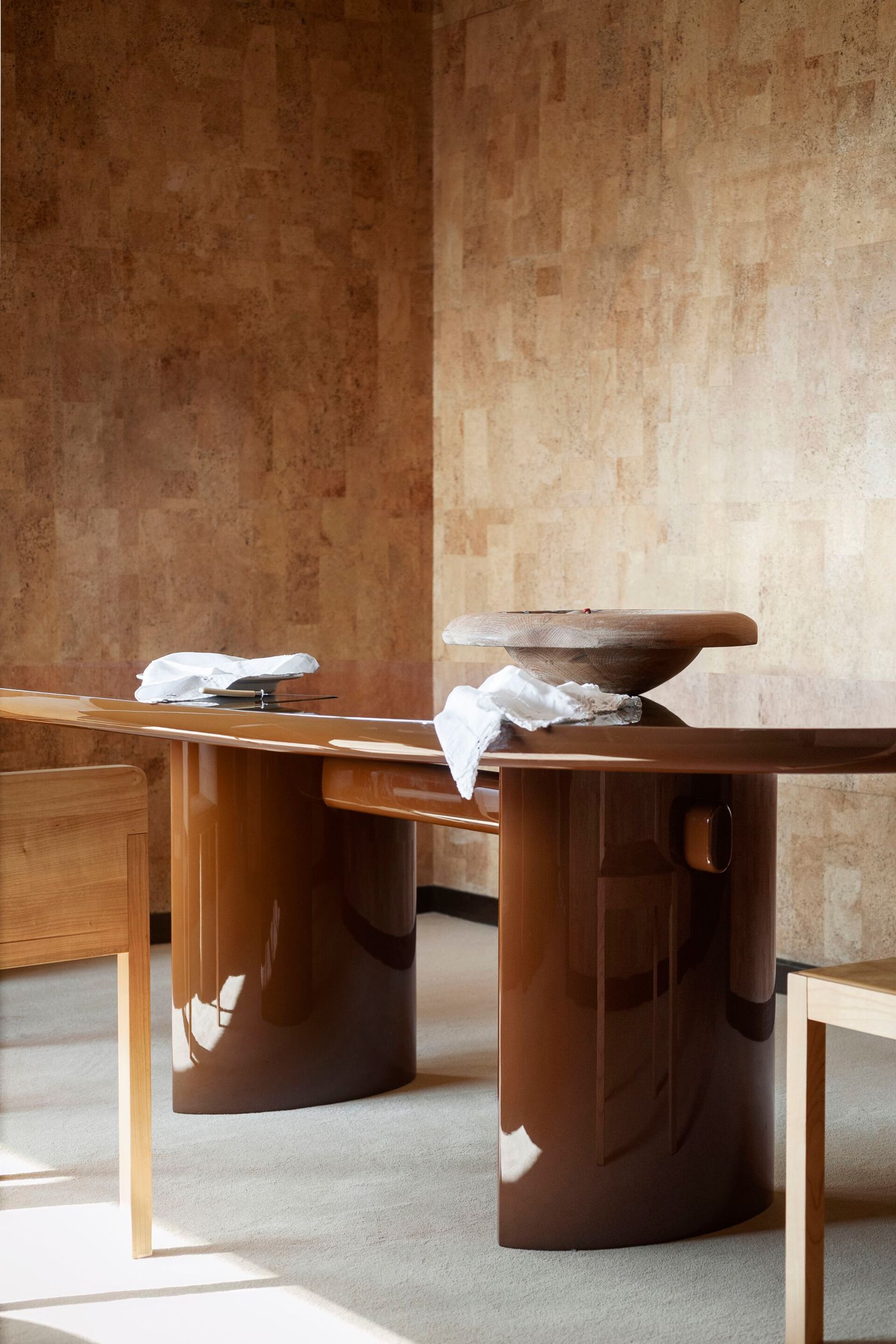 TORII LOVE Table By Tacchini | design Studiopepe