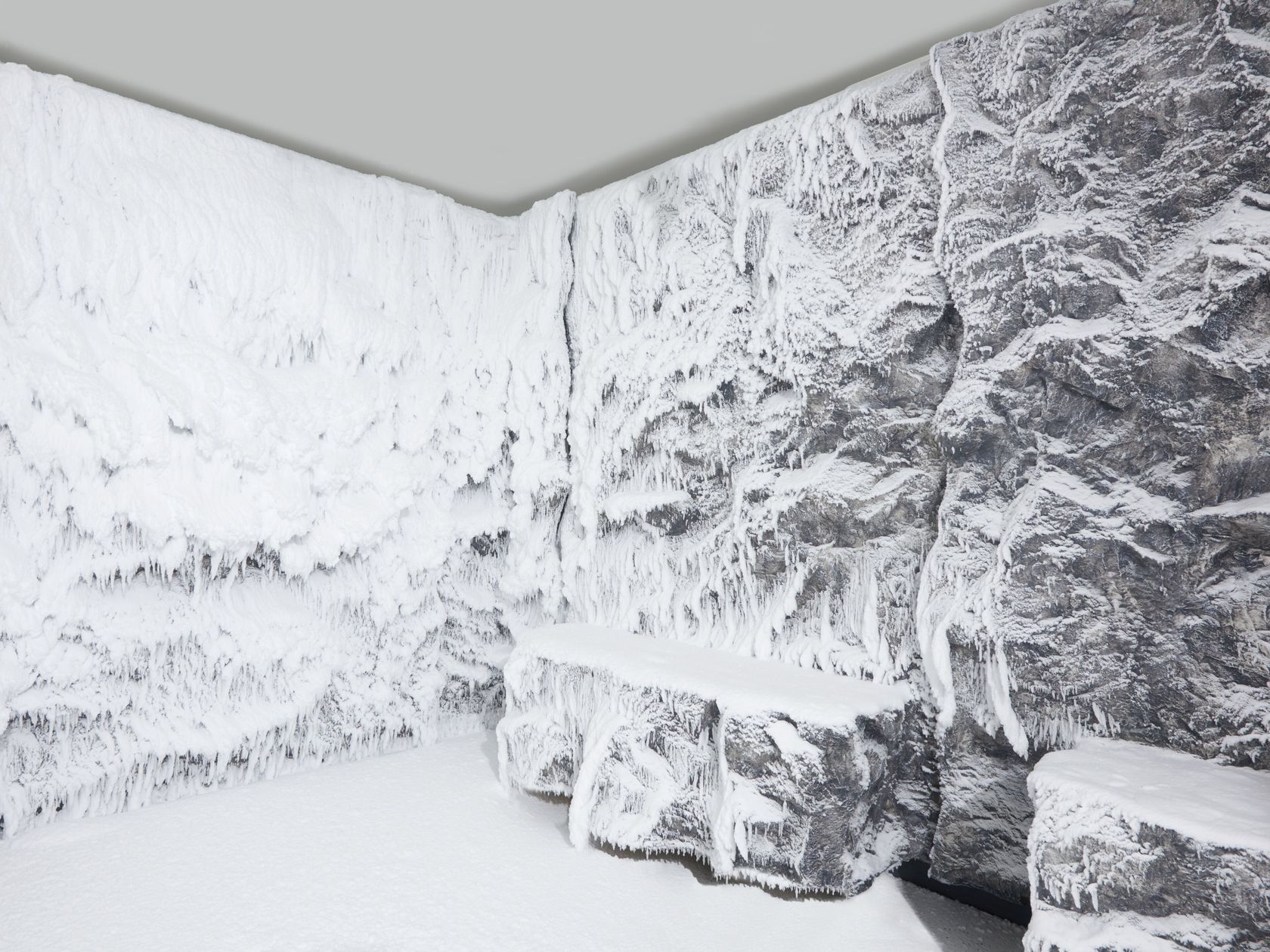 SNOWROOM ROCK DESIGN Ice cave By TechnoAlpin Indoor