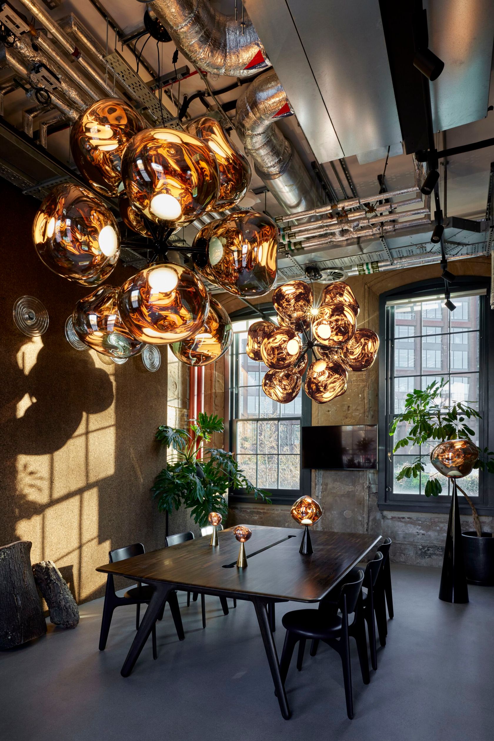 MELT BURST CHANDELIER LED polycarbonate pendant lamp By Tom Dixon ...
