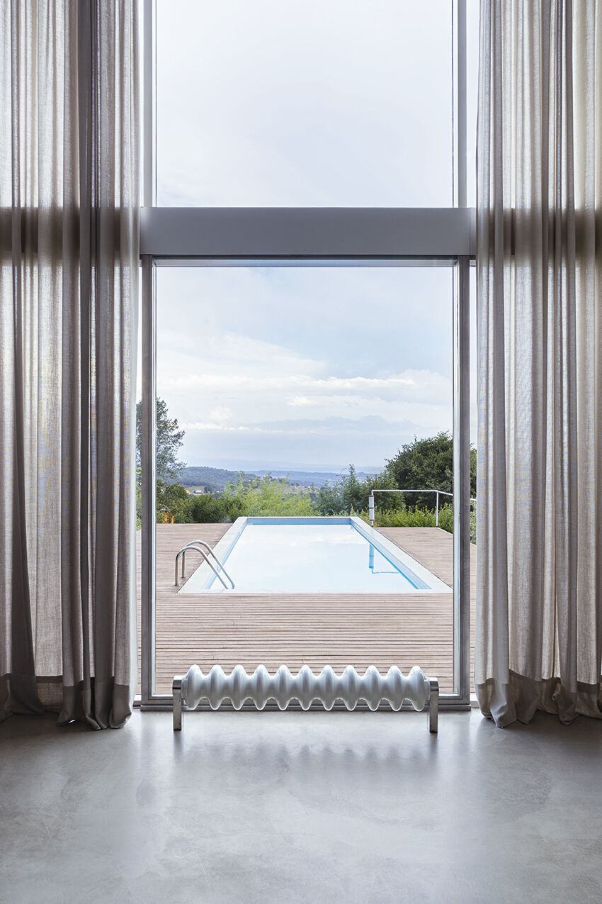 ELEMENTS Horizontal powder coated steel decorative radiator By Tubes ...