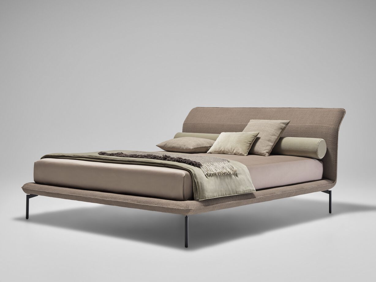 Twils: Padded beds, fabric beds, sofas and textiles | Archiproducts