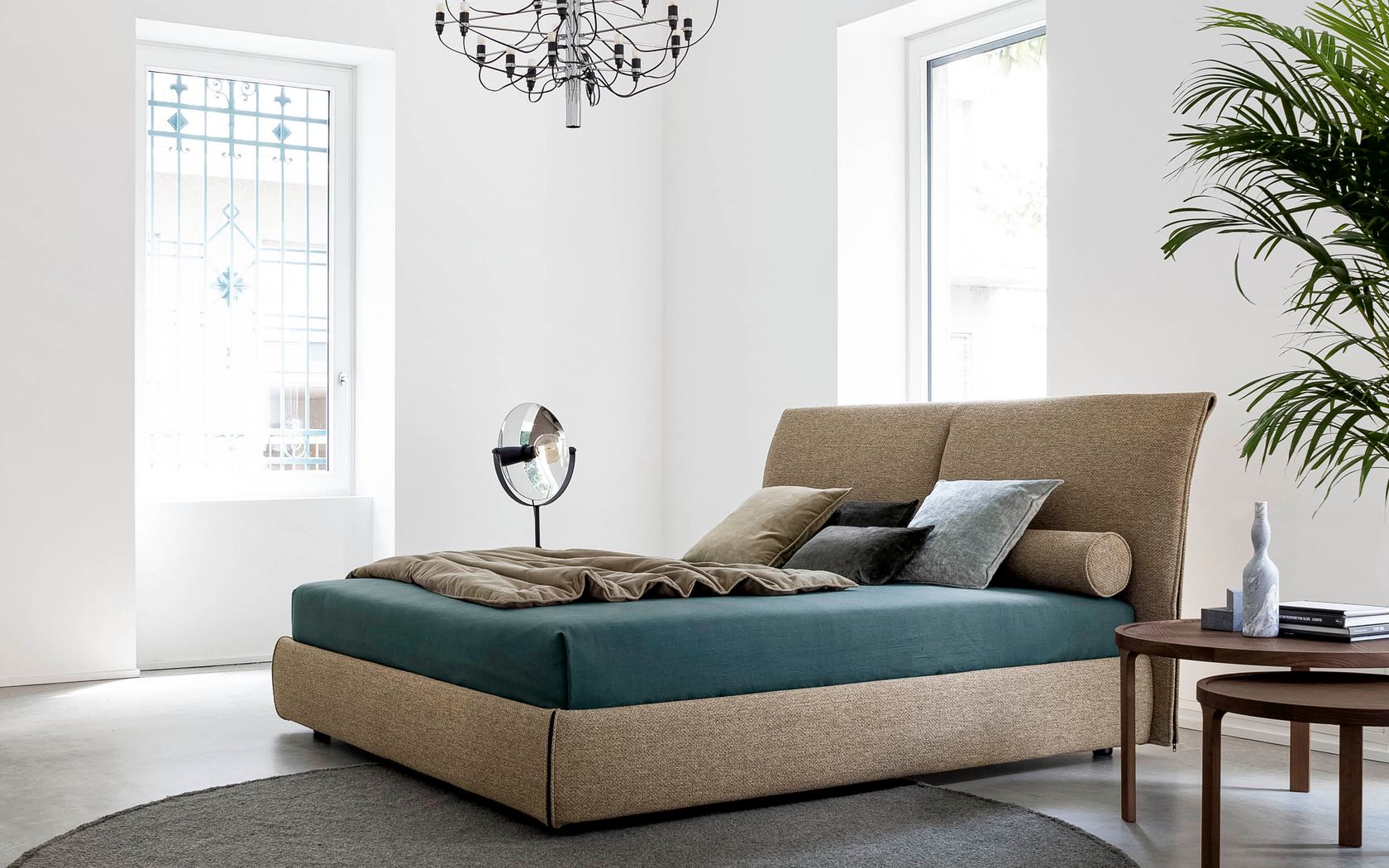 SAIL Double bed with upholstered headboard By Twils | design Palomba ...