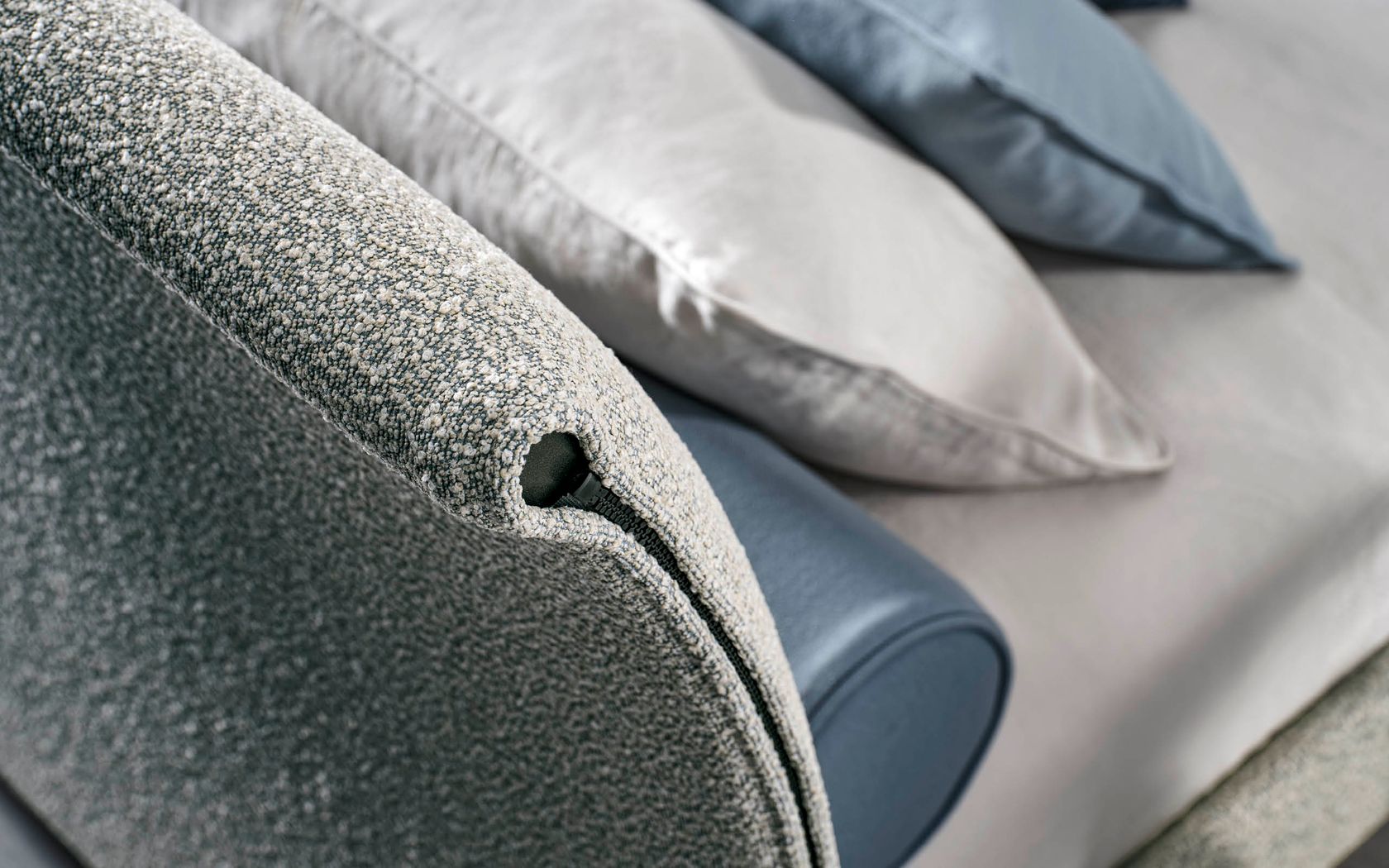 SAIL Double bed with upholstered headboard By Twils | design Palomba ...