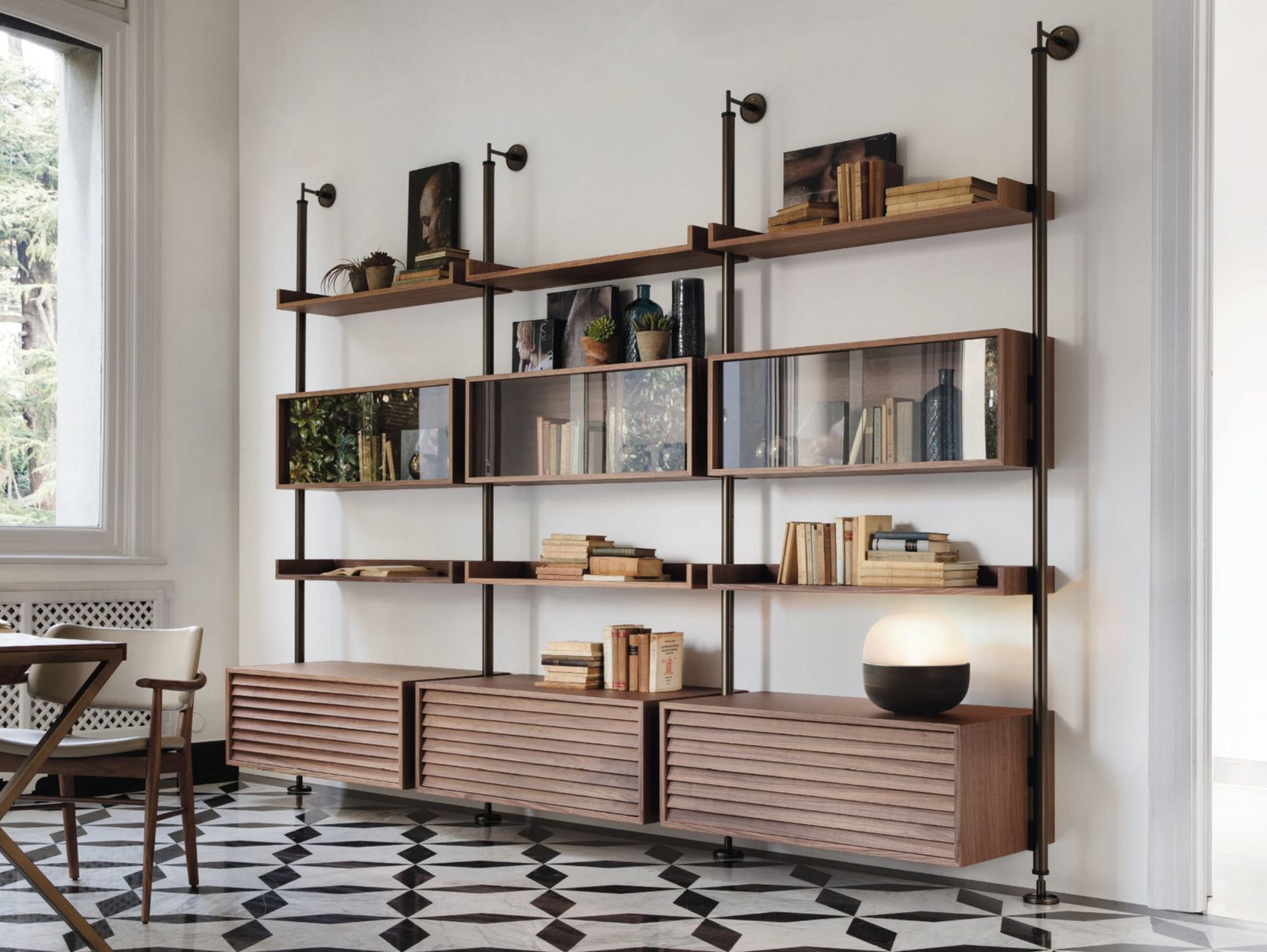 UBIQUA Wall-mounted sectional bookcase By Porada | design Tarcisio Colzani