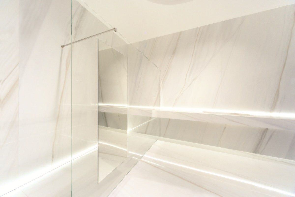 ULTRA MARMI - BIANCO COVELANO Wall/floor tiles with marble effect By ...