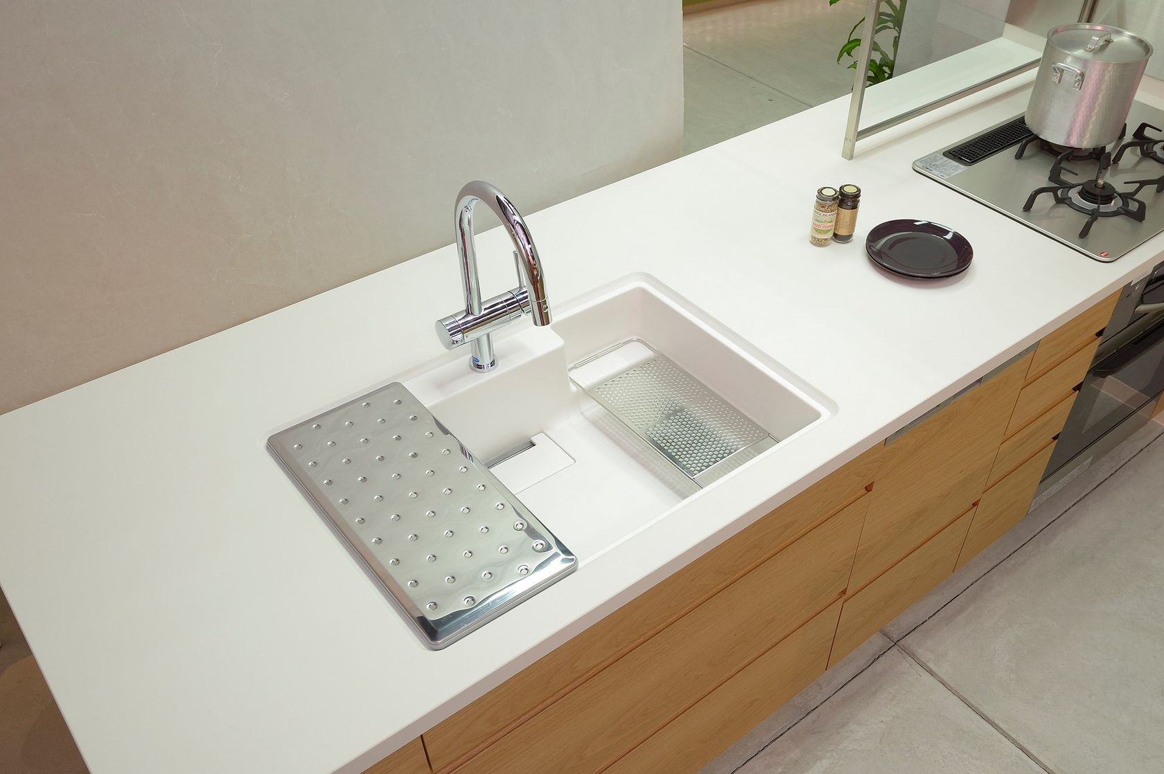 ULTRA SURFACE - NATURAL Kitchen worktop By YOSHIMOTO | design Akiyoshi ...