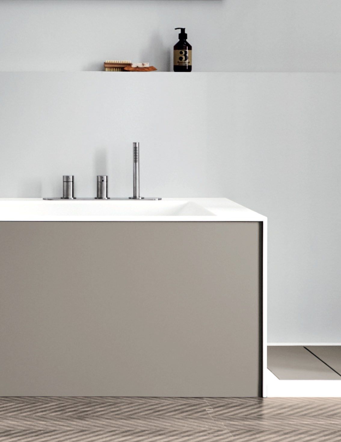 UNICO WITH PANELS By Rexa Design design Imago Design