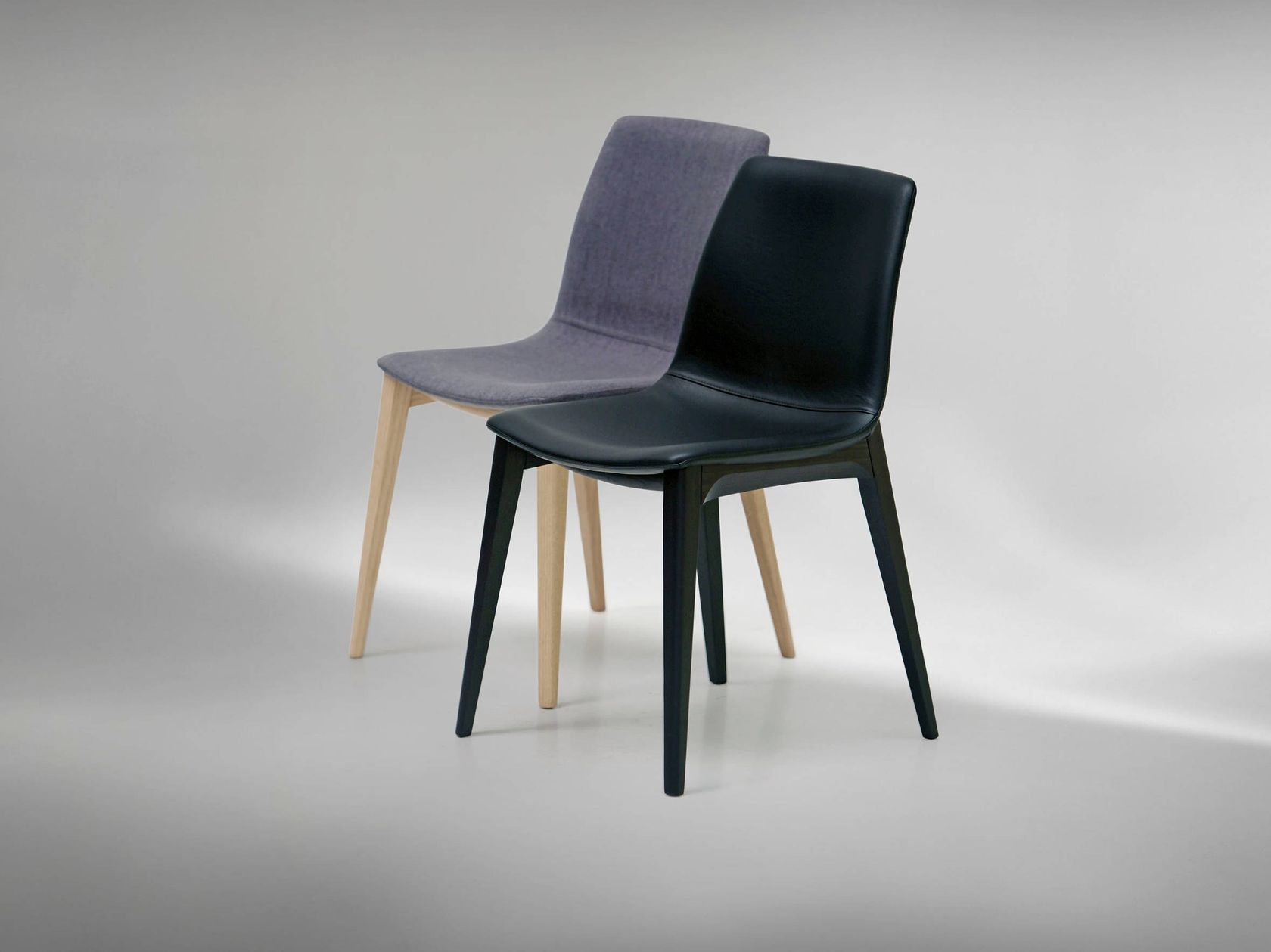 Leather chair UNIQUE By ALBEDO