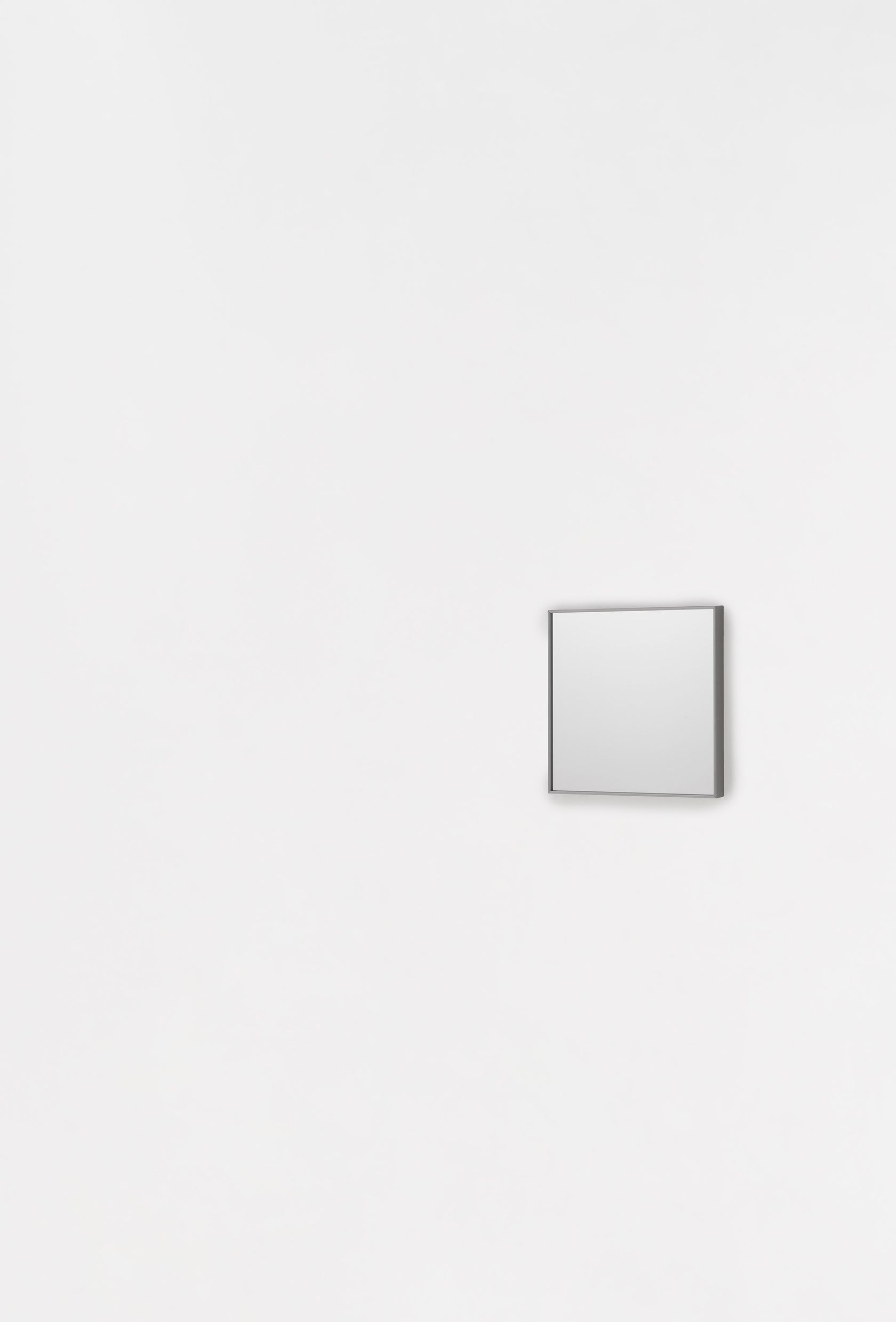 UTE MINIMAL Mirror By Casamania & Horm