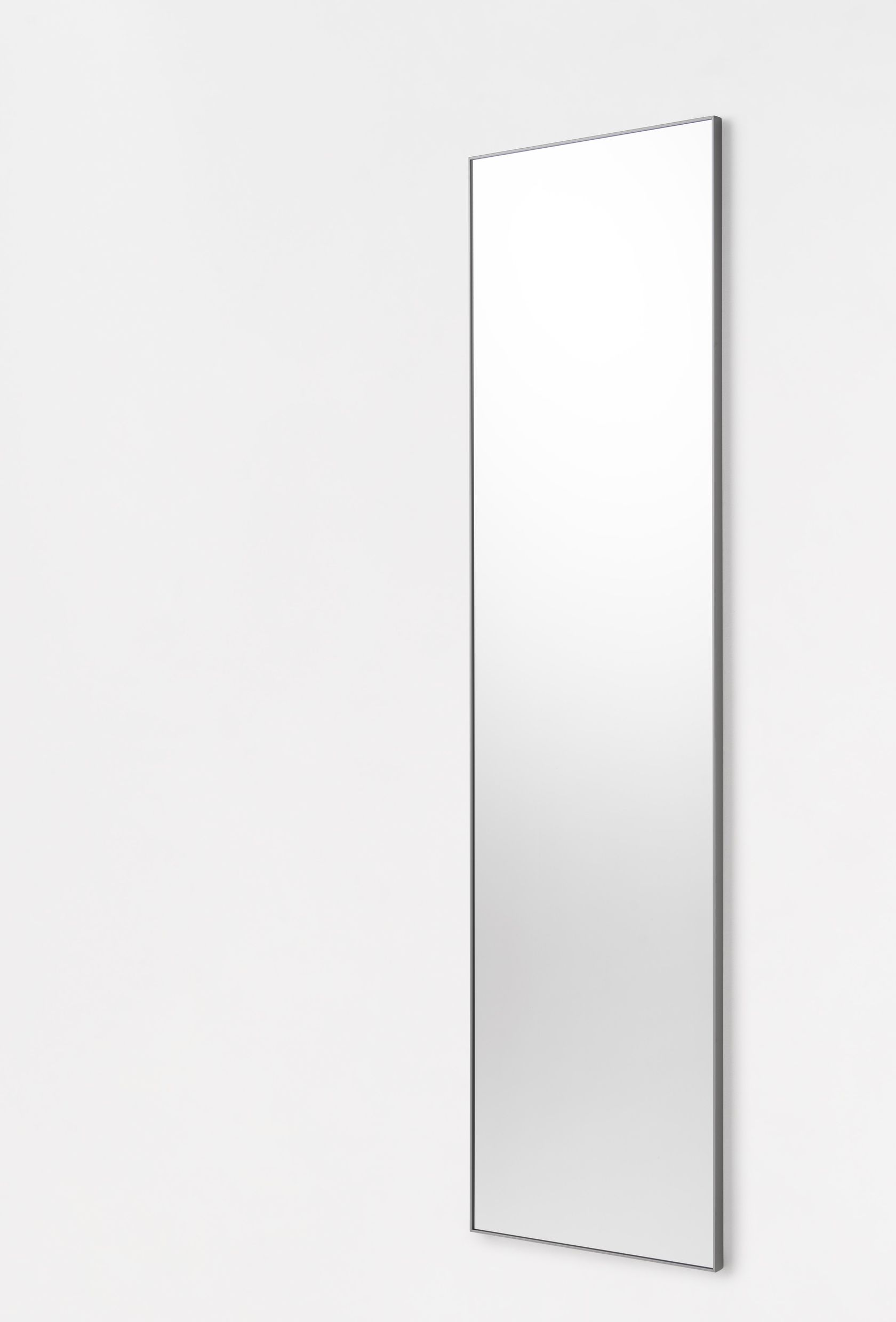 UTE MINIMAL Mirror By Casamania & Horm