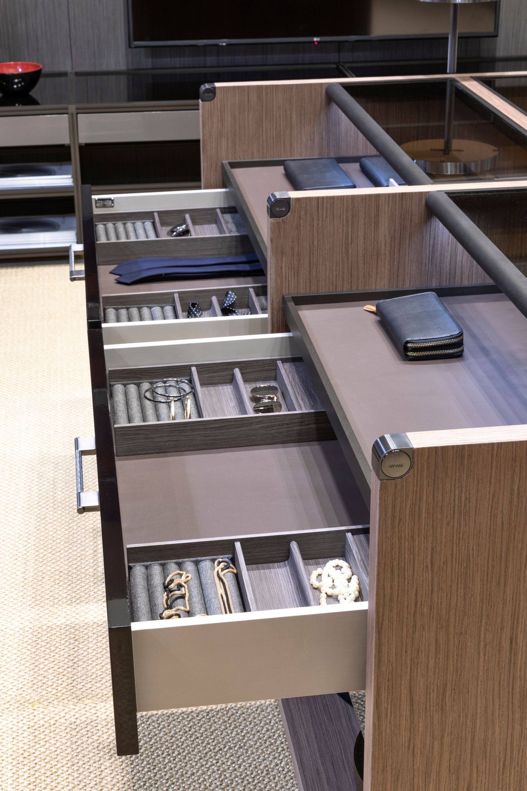 VANITY | Chest of drawers Wide Line Collection By Ornare design Ricardo ...