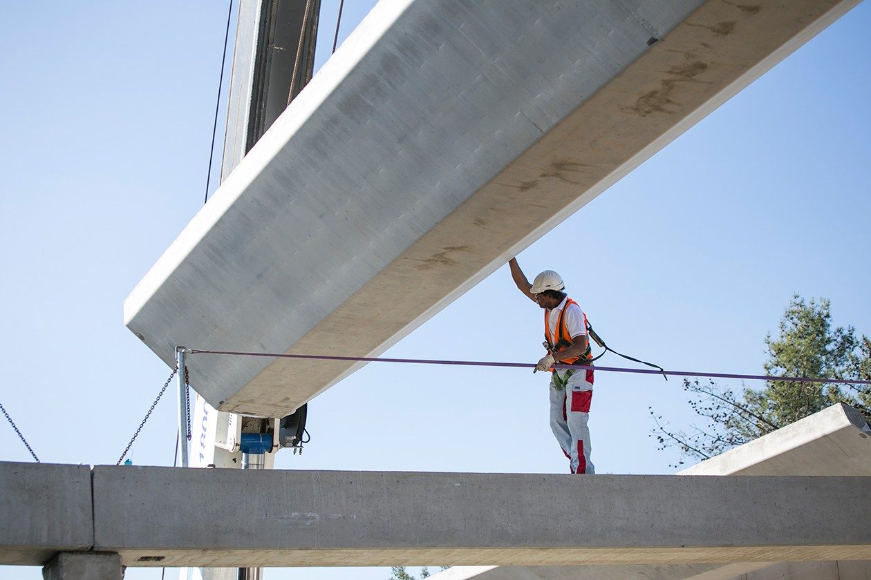 VASARI | Precast reinforced concrete roof By Baraclit