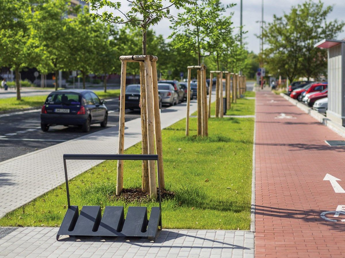 Steel Bicycle rack VELO By mmcité1 design David Karásek, Radek Hegmon
