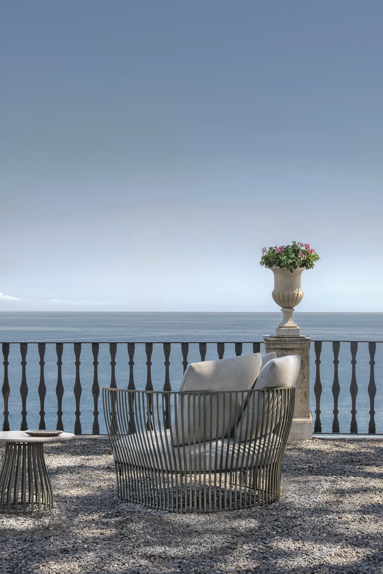 VENEXIA | Coffee table Venexia Collection By Ethimo design Luca Nichetto