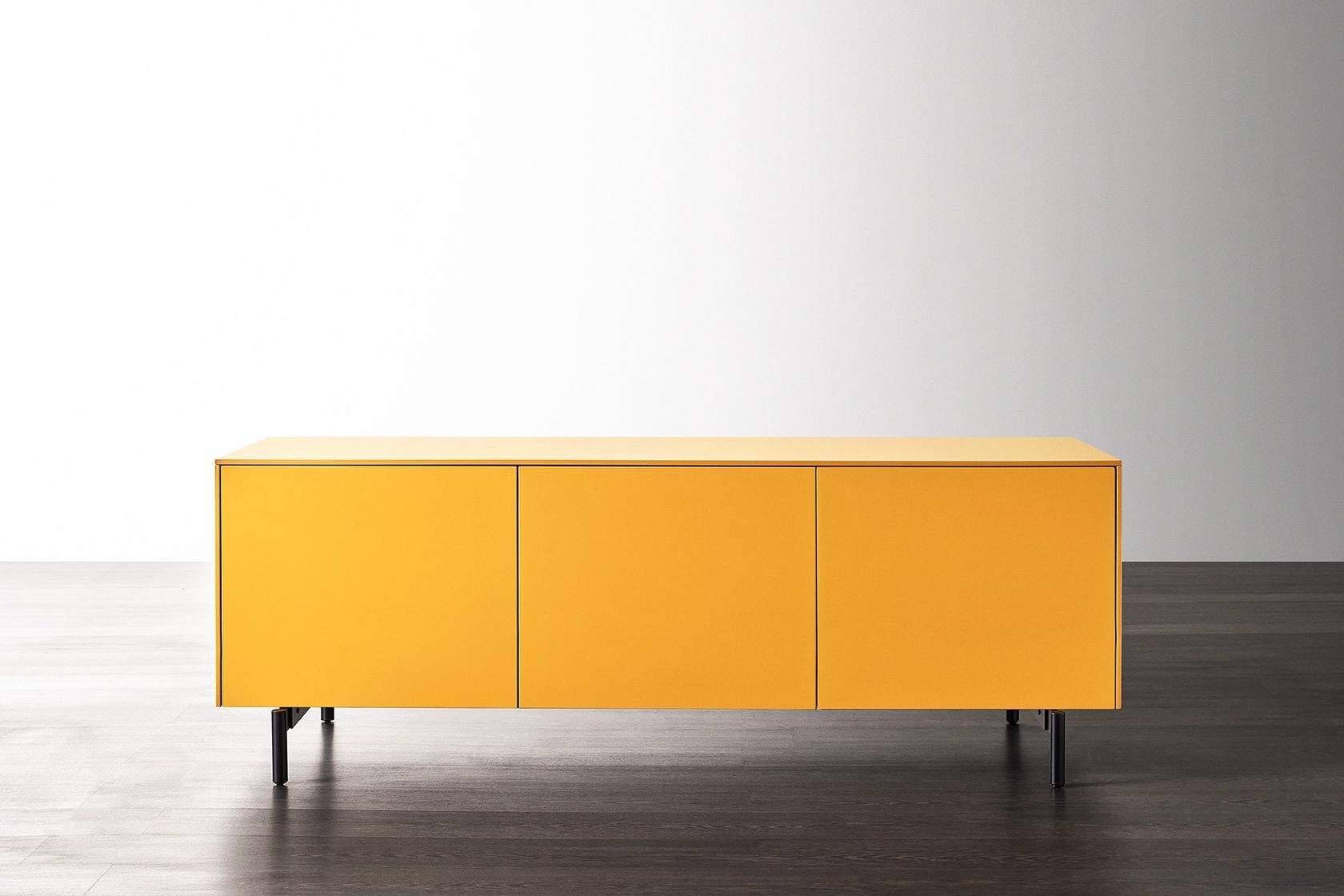 Sideboard with doors VERNER By Meridiani design Andrea Parisio