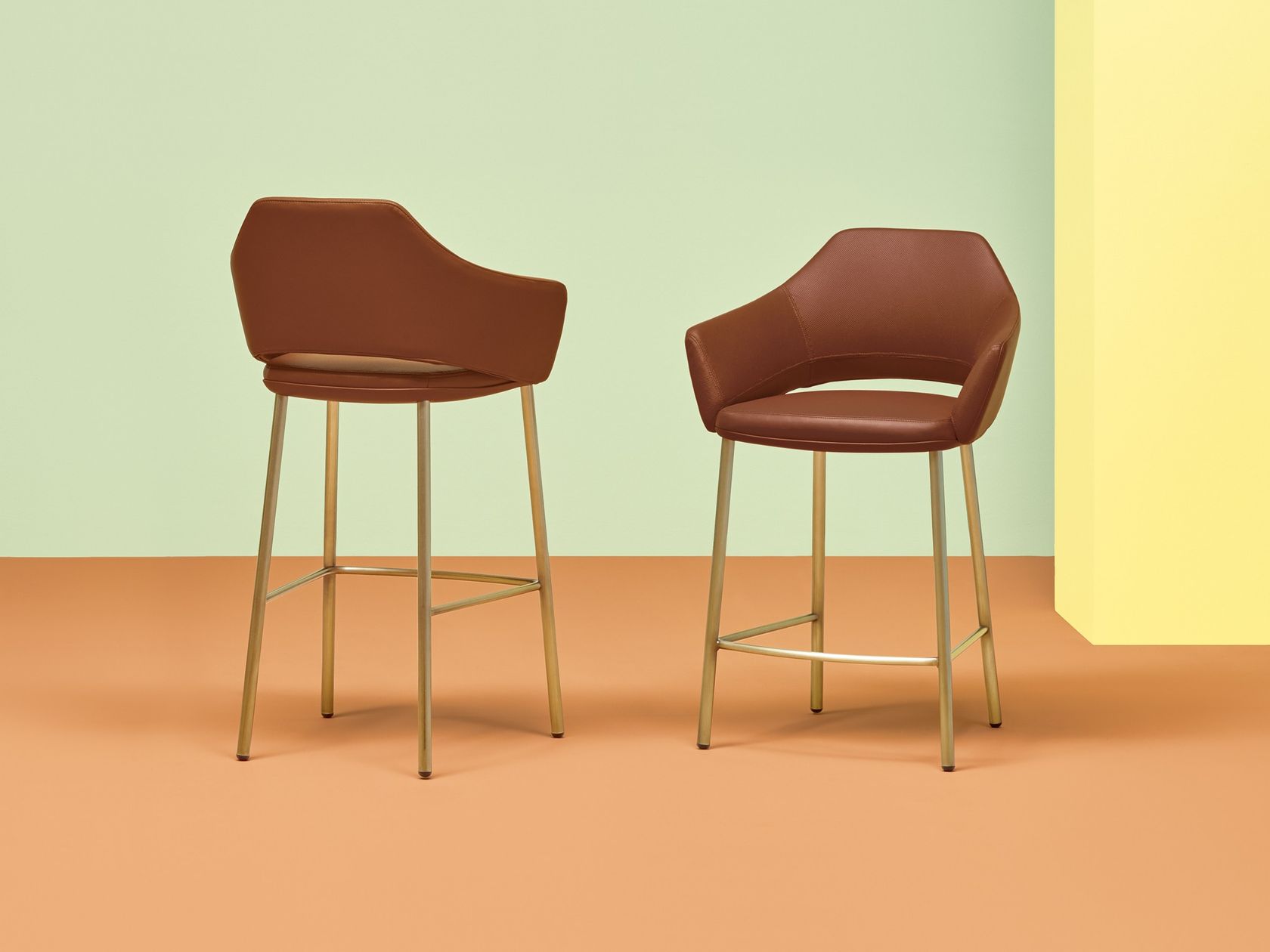 VIC 648 Stool By Pedrali | design Patrick Norguet