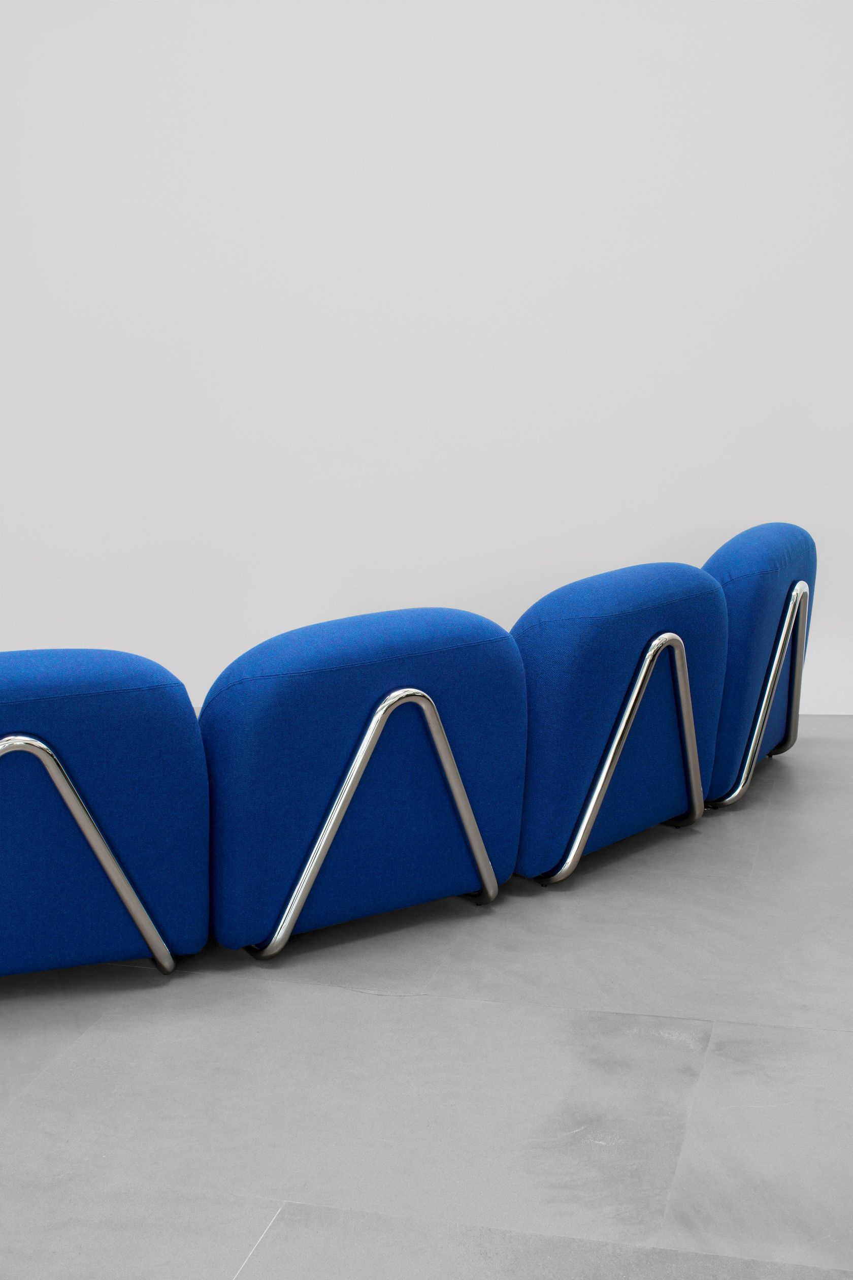 VICTORIA Curved modular fabric sofa By Tacchini | design david/nicolas