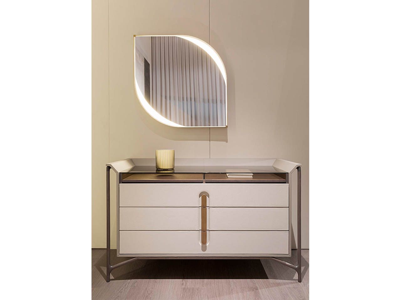 VINE Leather chest of drawers with integrated handles By Turri | design ...