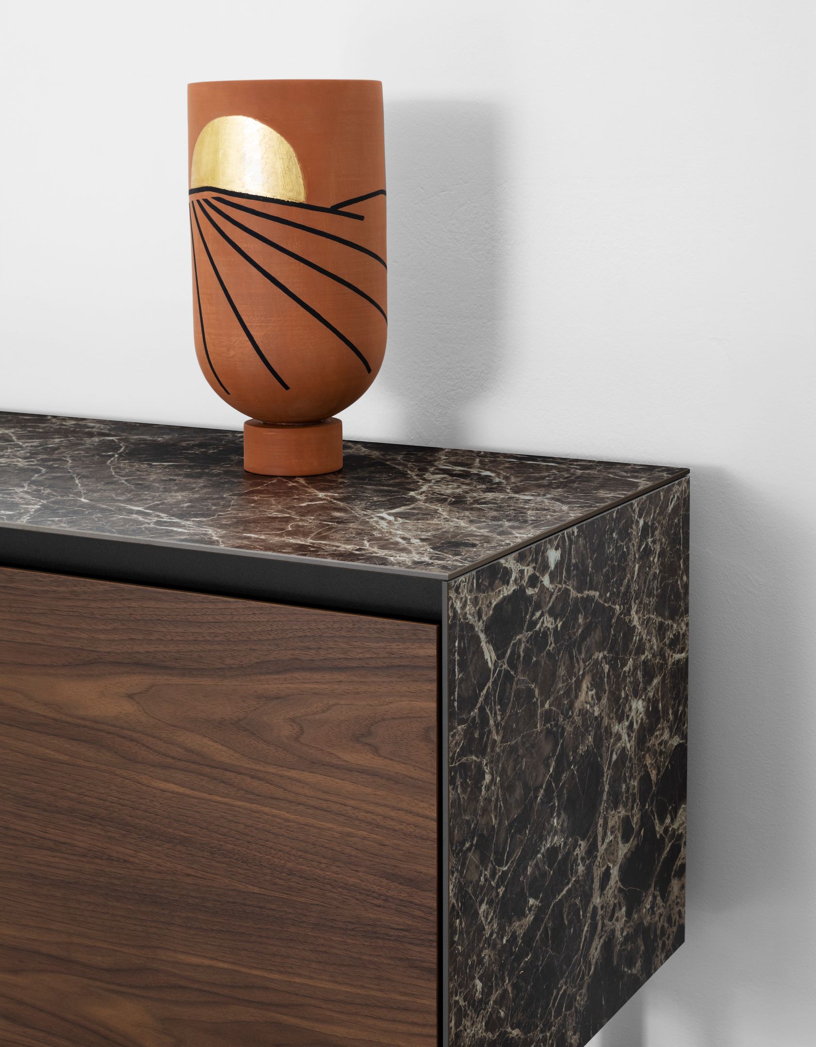 Madia in legno con cassetti VITRUM By Miniforms design Andrea Lucatello