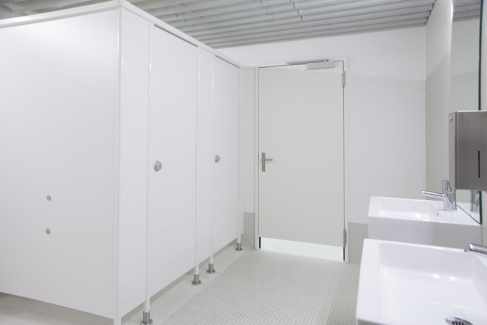 Parete divisoria per bagni in HPL VK13 - Schäfer Trennwandsysteme ...