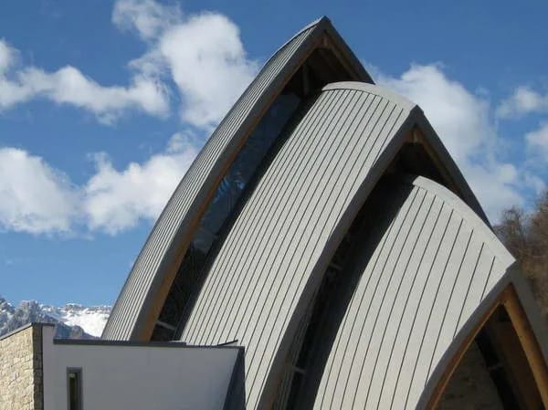 VMZINC PLUS® Copertura in zinco titanio con laccatura protettiva By VMZINC