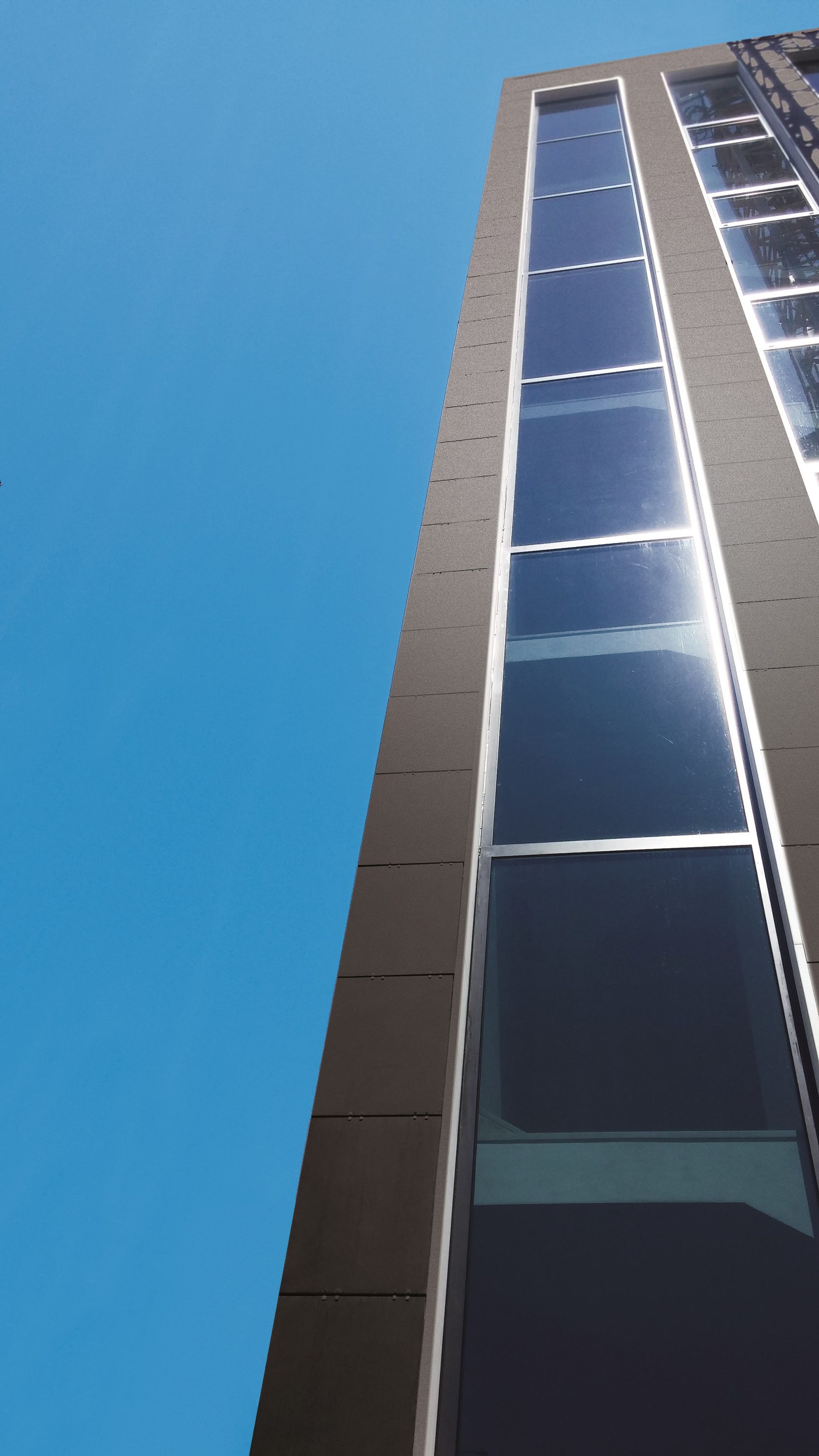 Ventilated facade Porcelain stoneware Ventilated facade By Emilgroup