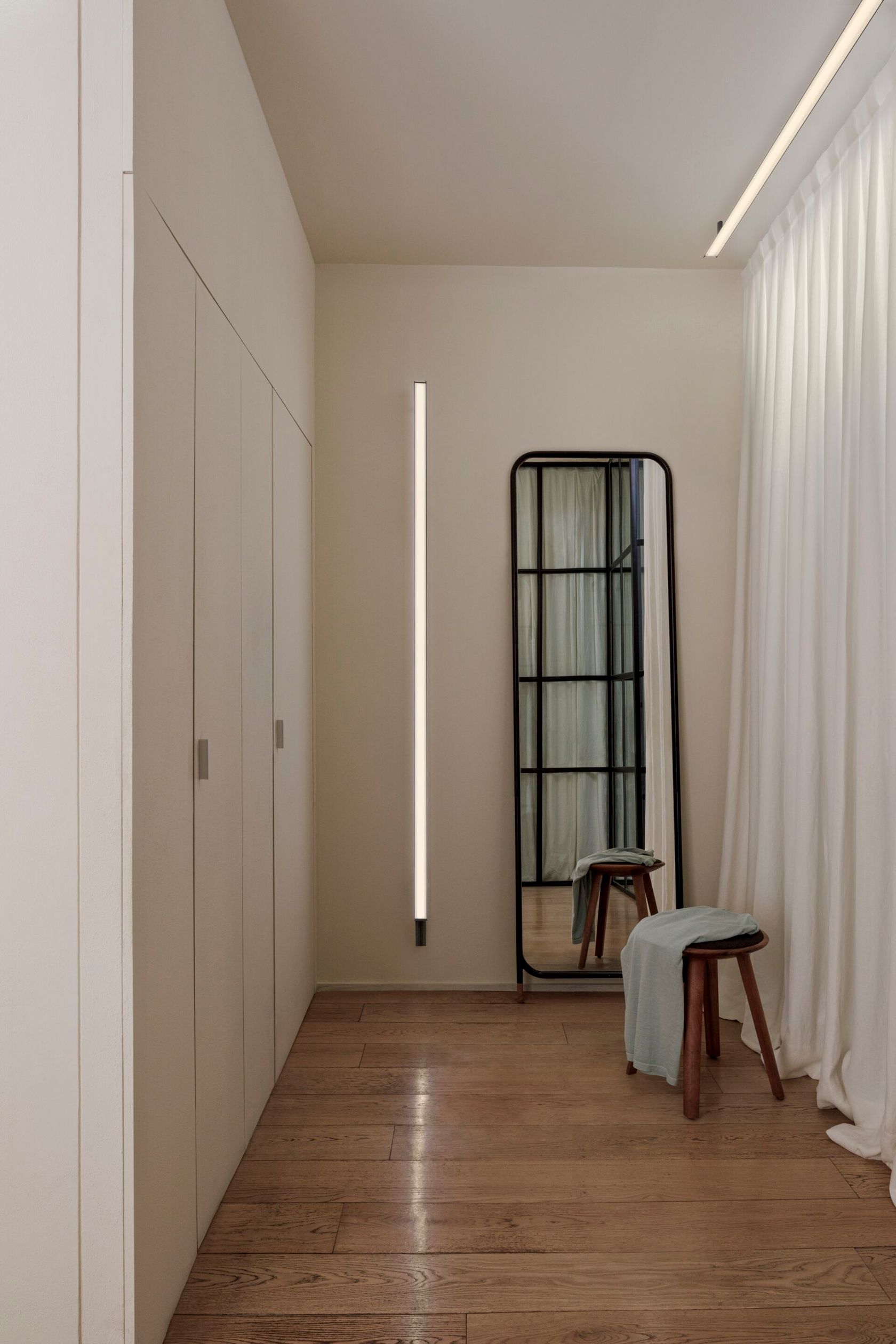 SPA Wall lamp By Vibia