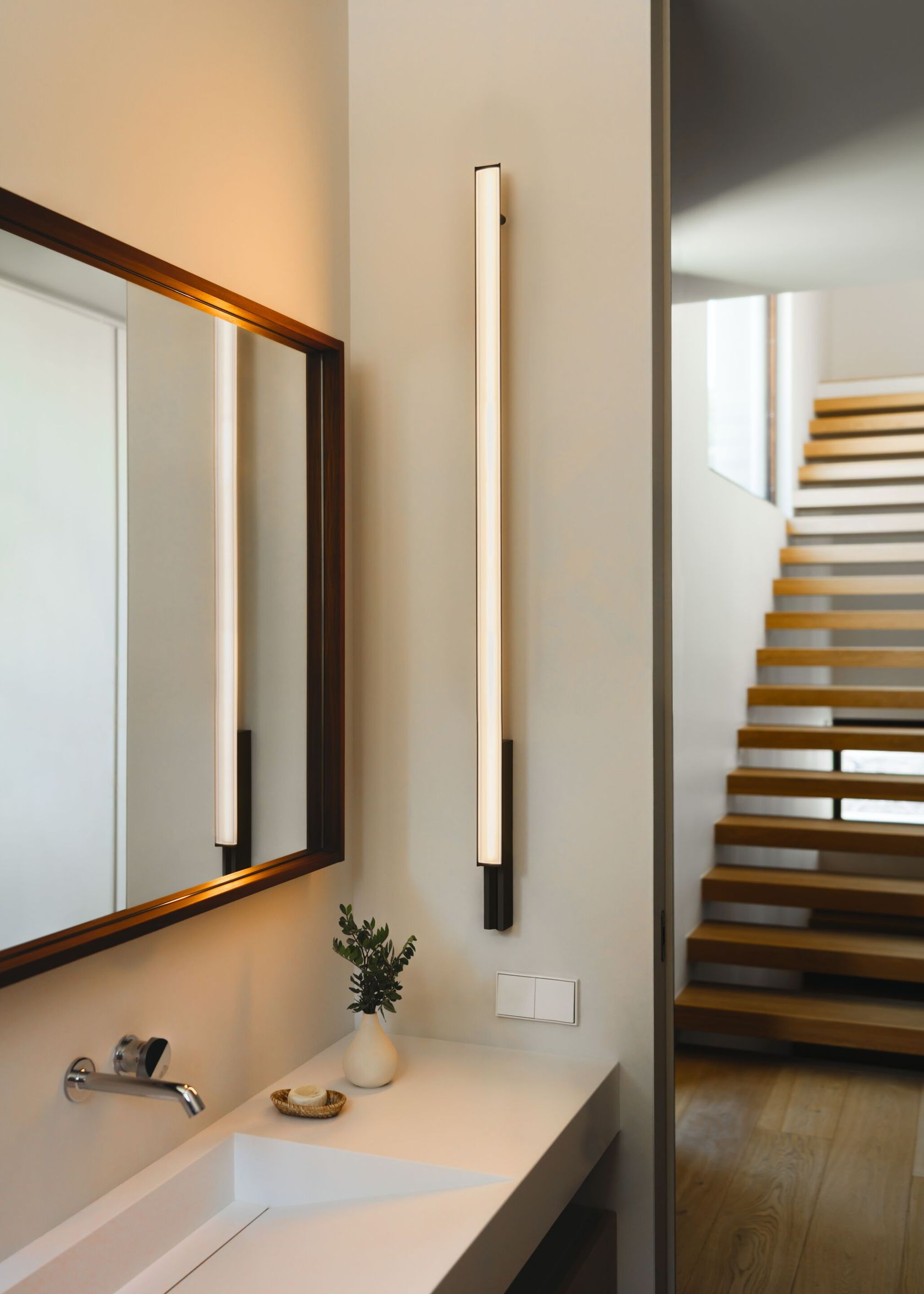 SPA Wall lamp By Vibia