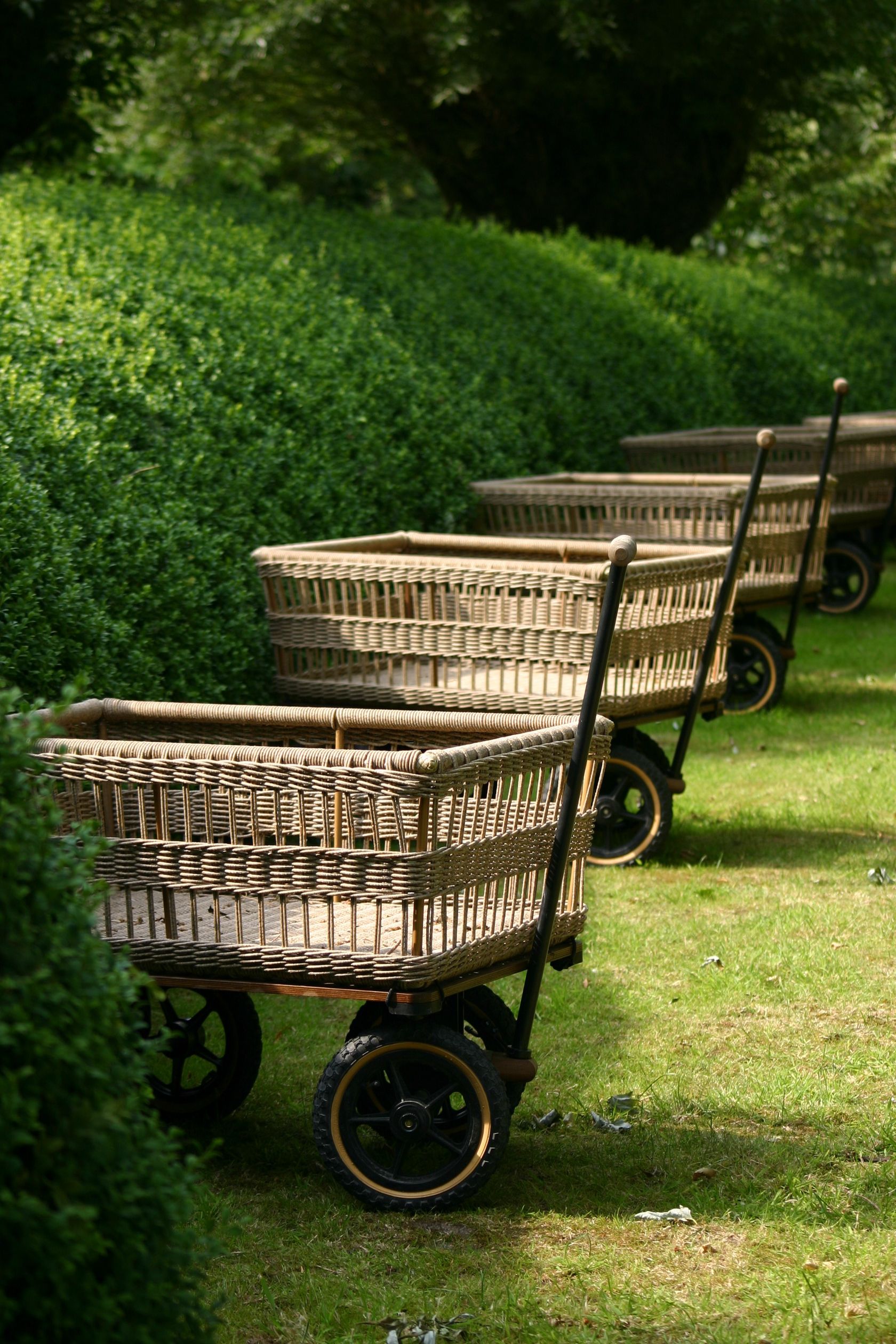 WAGON WITH BASKET Garden trolley By TRADEWINDS