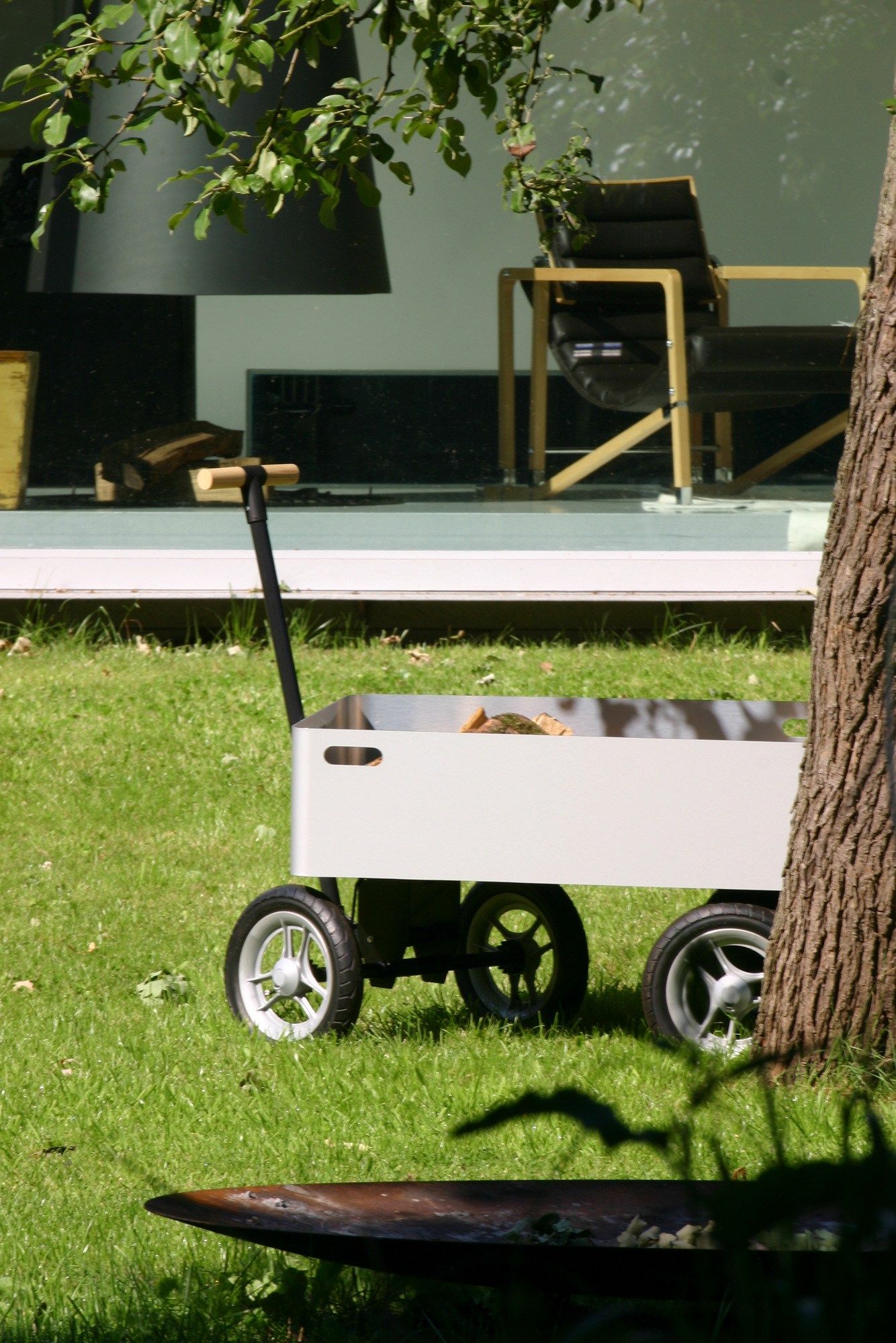 WAGOON Garden trolley By TRADEWINDS